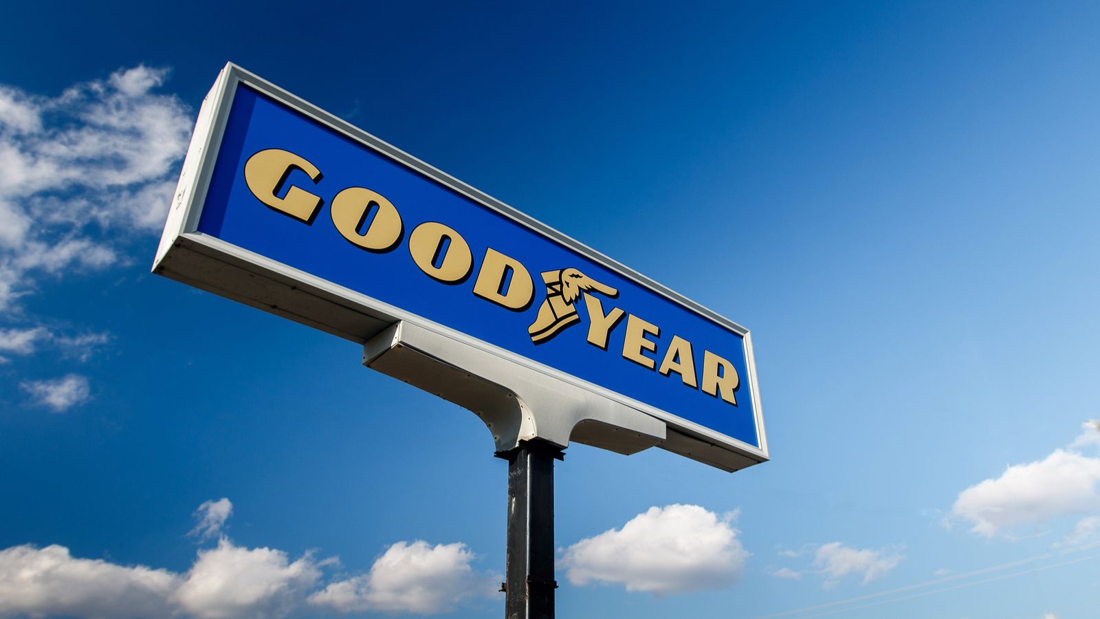 Goodyear Wallpapers - Top Free Goodyear Backgrounds - WallpaperAccess