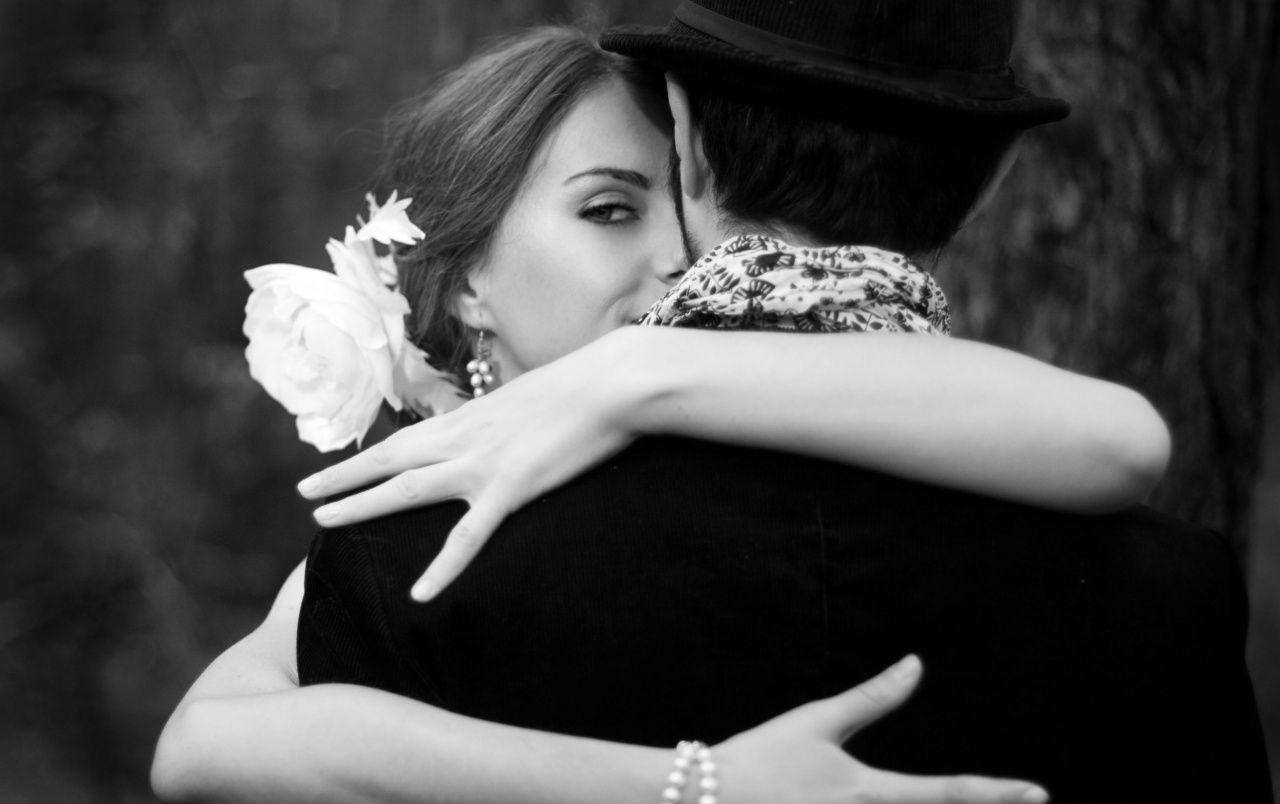 Hug Wallpapers - Top Free Hug Backgrounds - WallpaperAccess