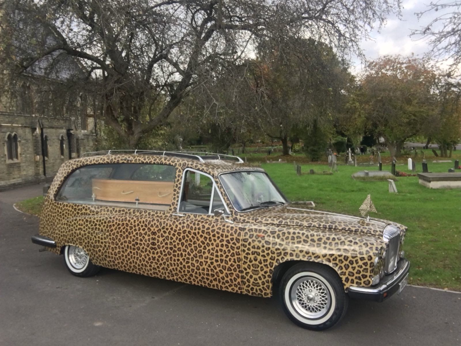 Hearse Wallpapers - Top Free Hearse Backgrounds - WallpaperAccess