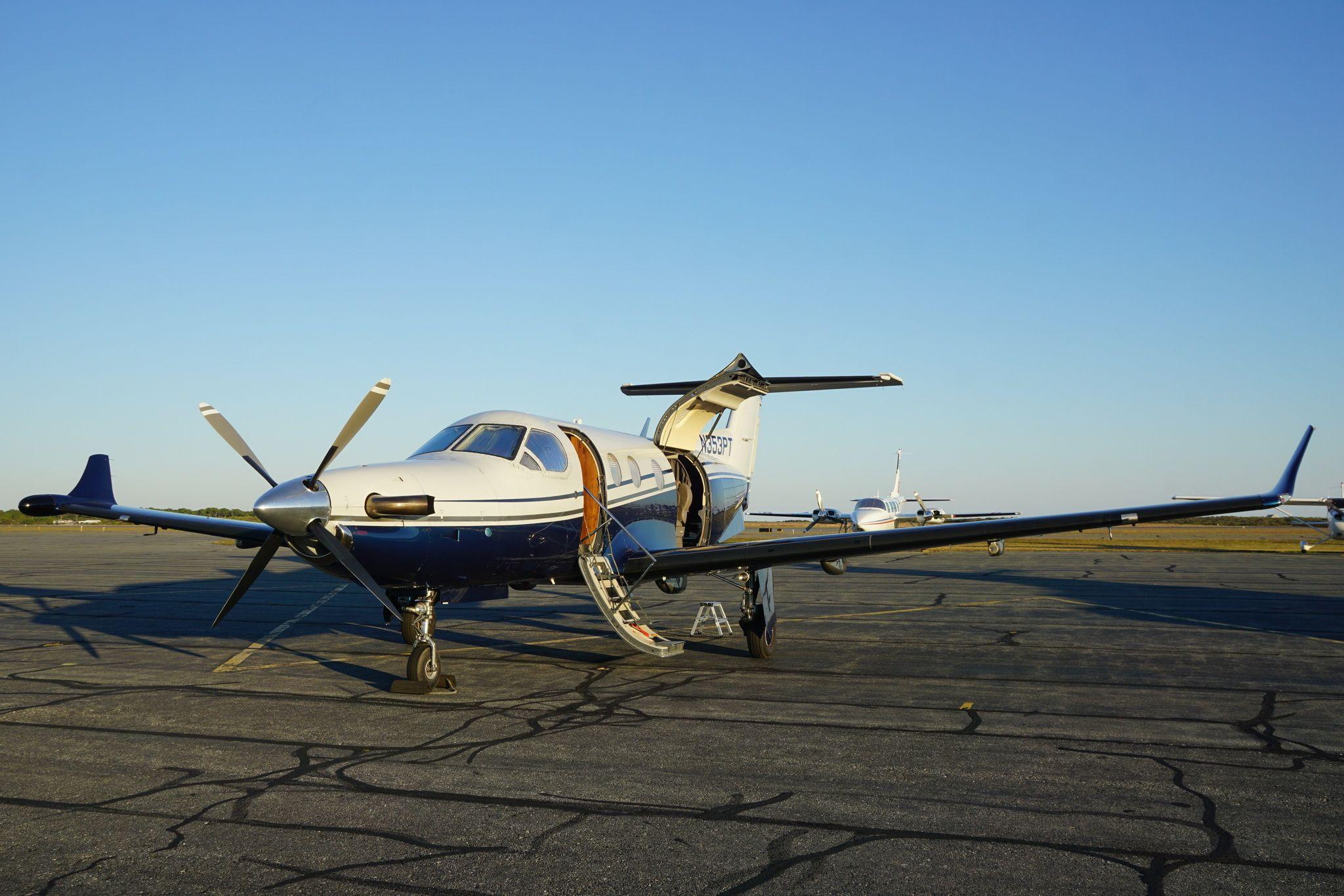 Pilatus PC-12 Desktop Wallpapers - Top Free Pilatus PC-12 Desktop ...