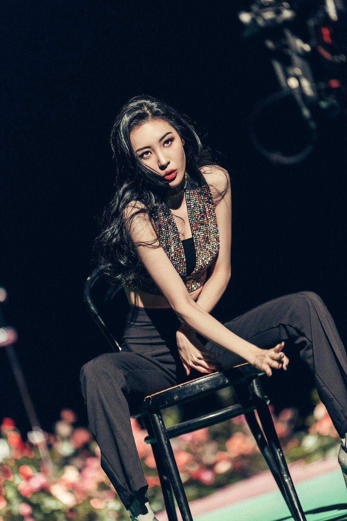 Sunmi Wallpapers - Top Free Sunmi Backgrounds - WallpaperAccess