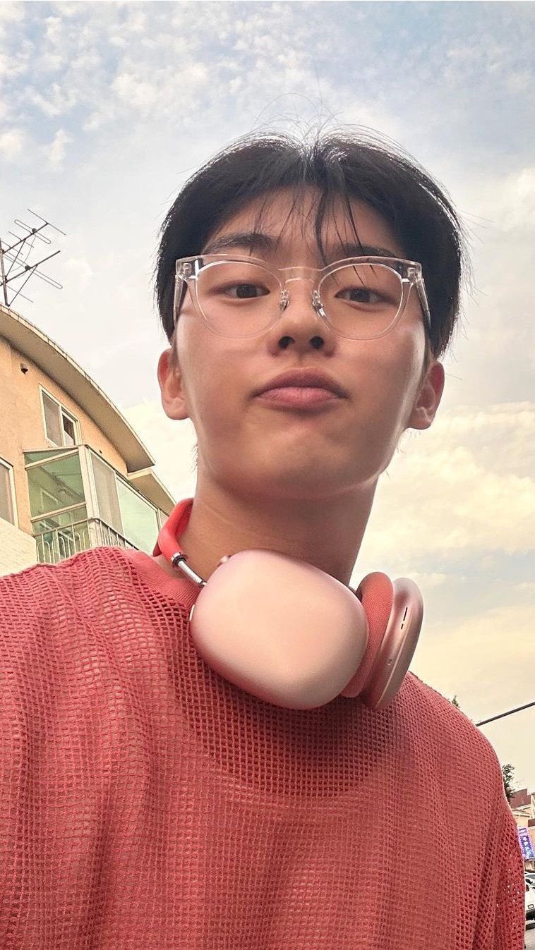 Choi Hyun Wook Wallpapers - Top Free Choi Hyun Wook Backgrounds ...