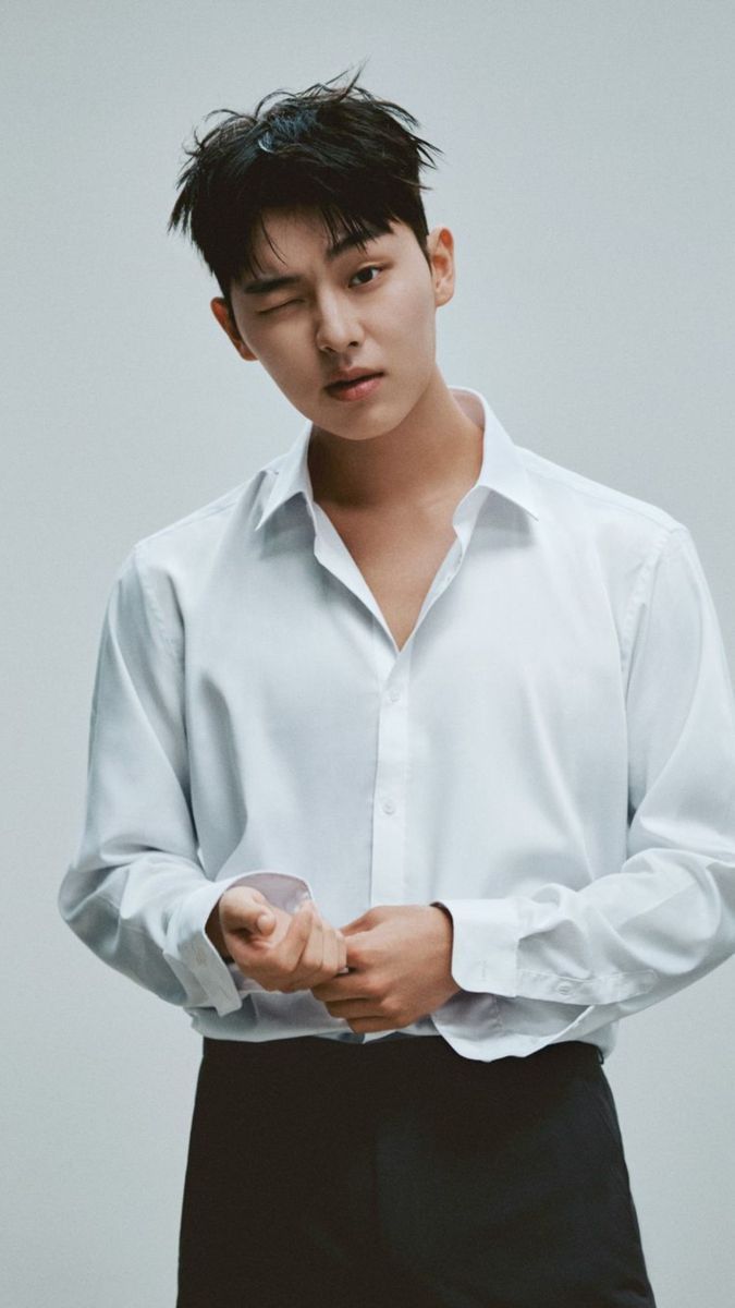 Choi Hyun Wook Wallpapers - Top Free Choi Hyun Wook Backgrounds - WallpaperAccess