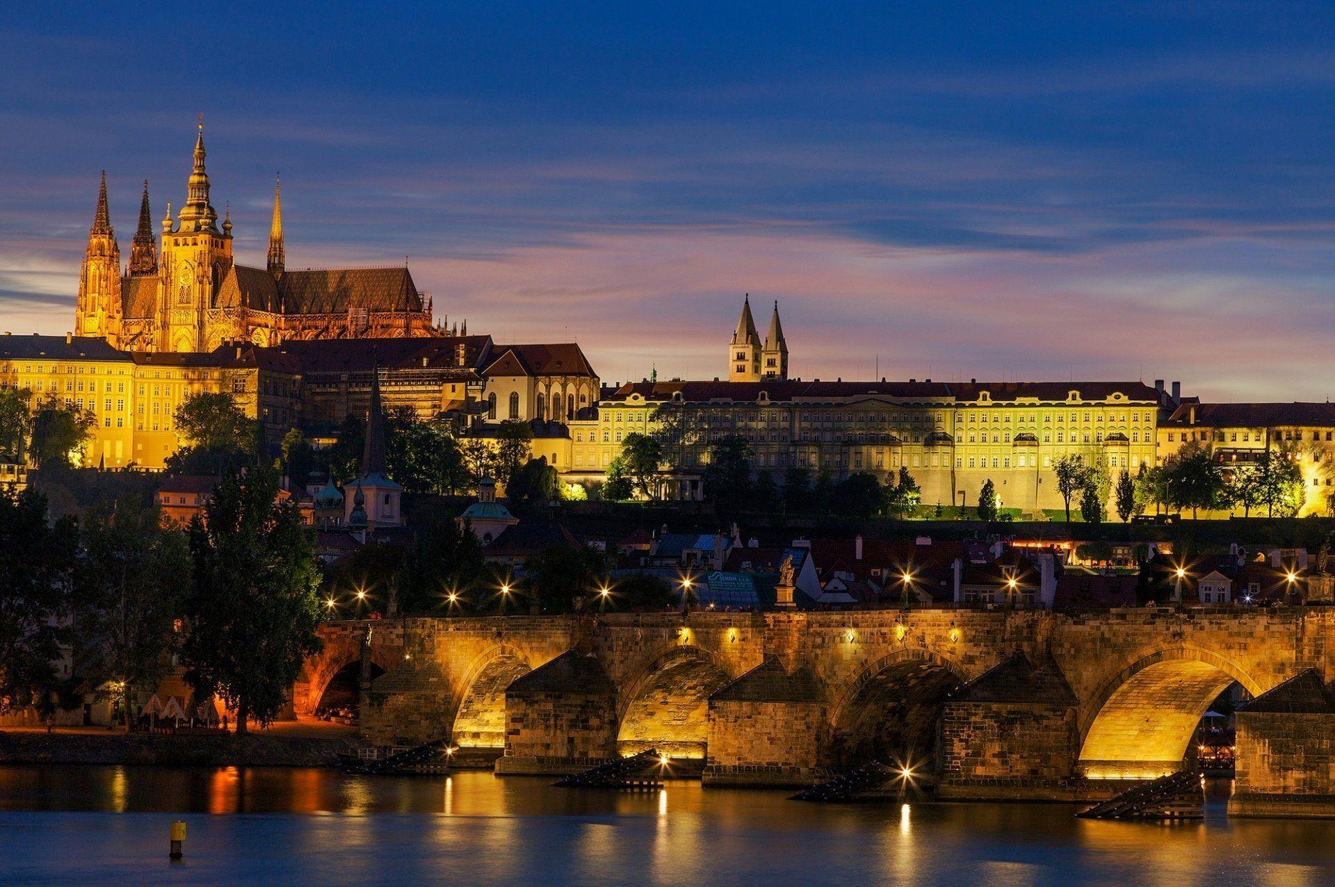 Prague Castle Wallpapers - Top Free Prague Castle Backgrounds ...