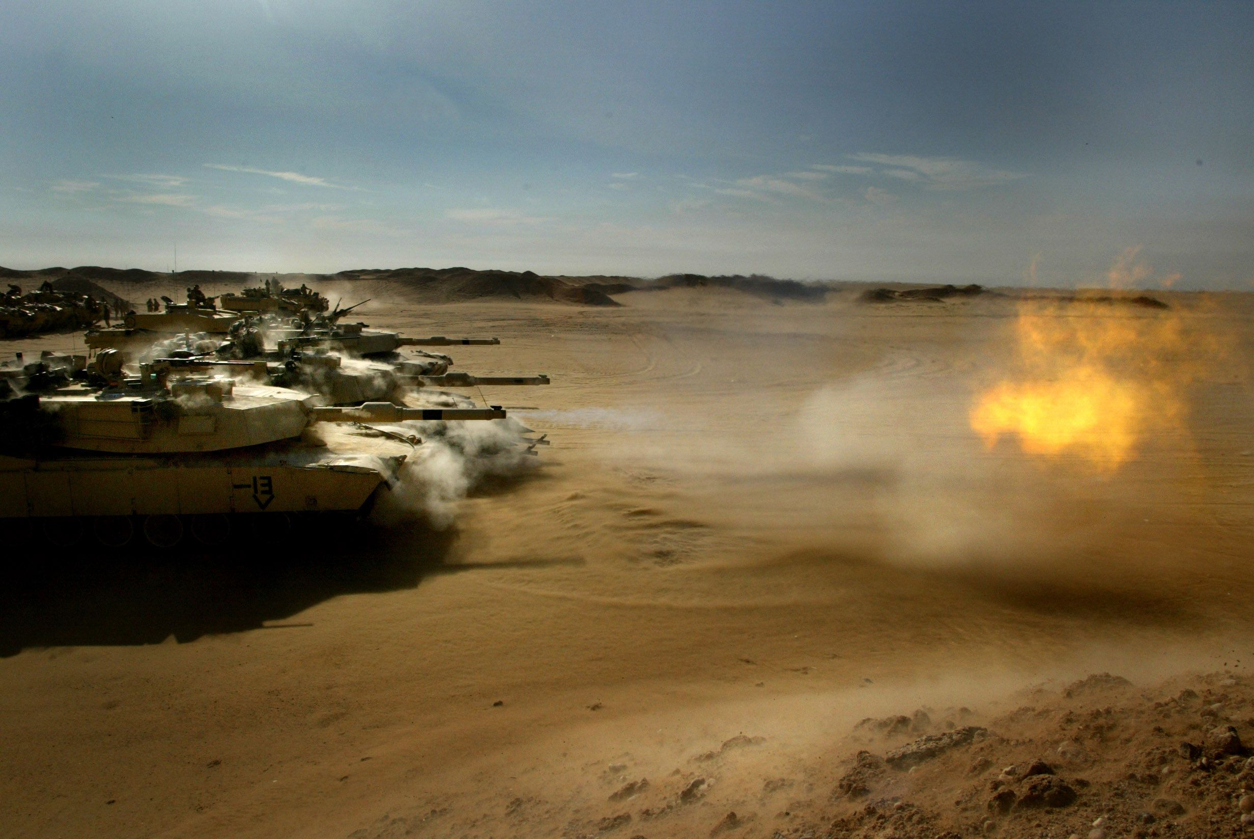 Gulf War Wallpapers - Top Free Gulf War Backgrounds - WallpaperAccess