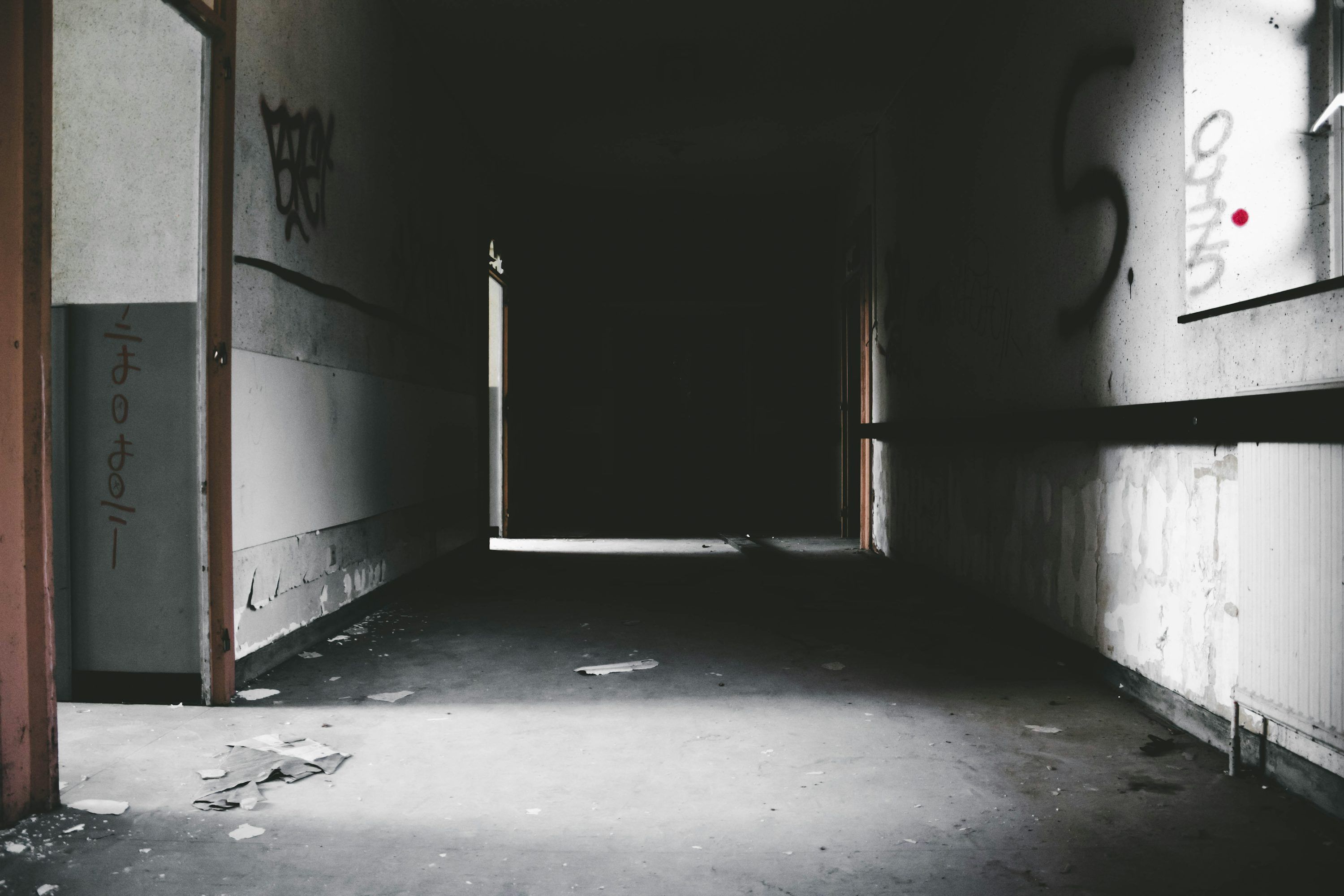 Dark Hallway Wallpapers - Top Free Dark Hallway Backgrounds ...