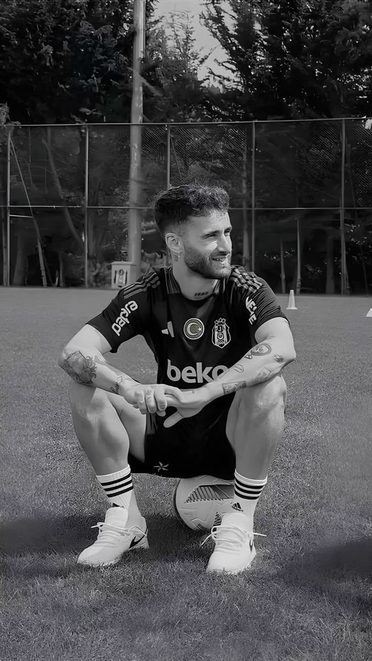 Rafa Silva Wallpapers - Top Free Rafa Silva Backgrounds - WallpaperAccess