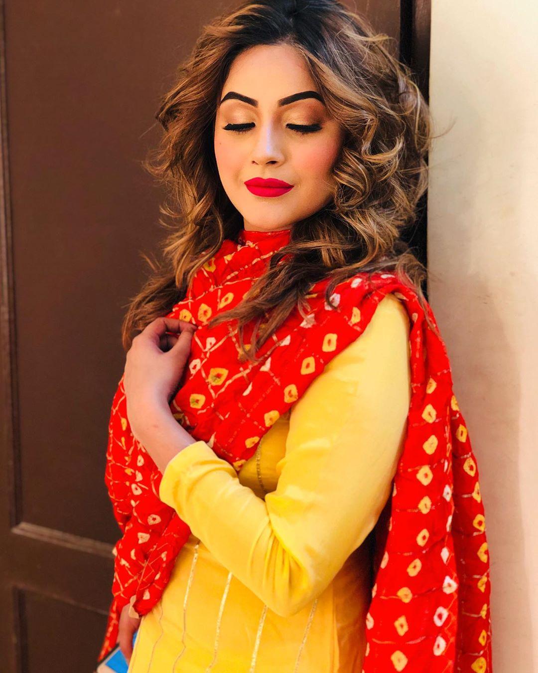 Shehnaz Gill Wallpapers - Top Free Shehnaz Gill Backgrounds ...