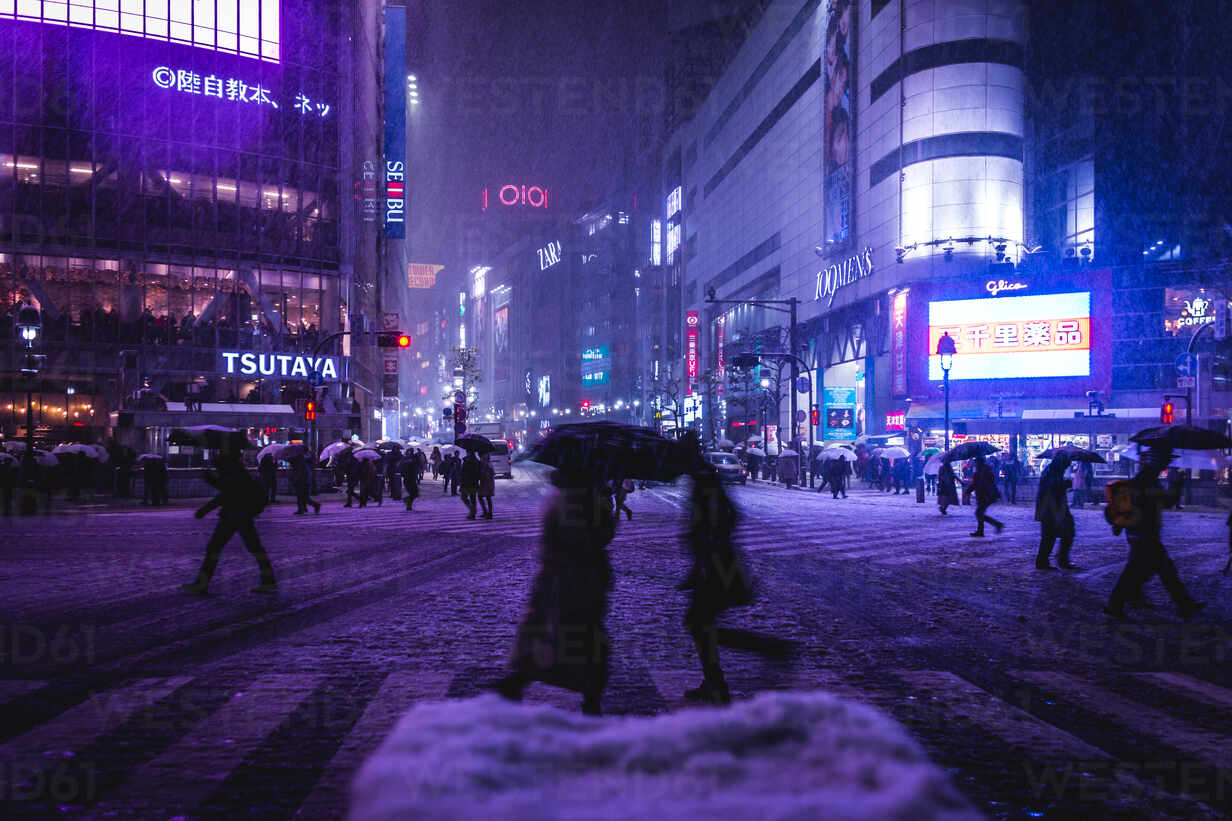 Crowded City Wallpapers - Top Free Crowded City Backgrounds ...