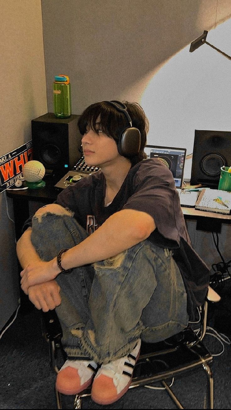 Anton Riize Wallpapers - Top Free Anton Riize Backgrounds - WallpaperAccess