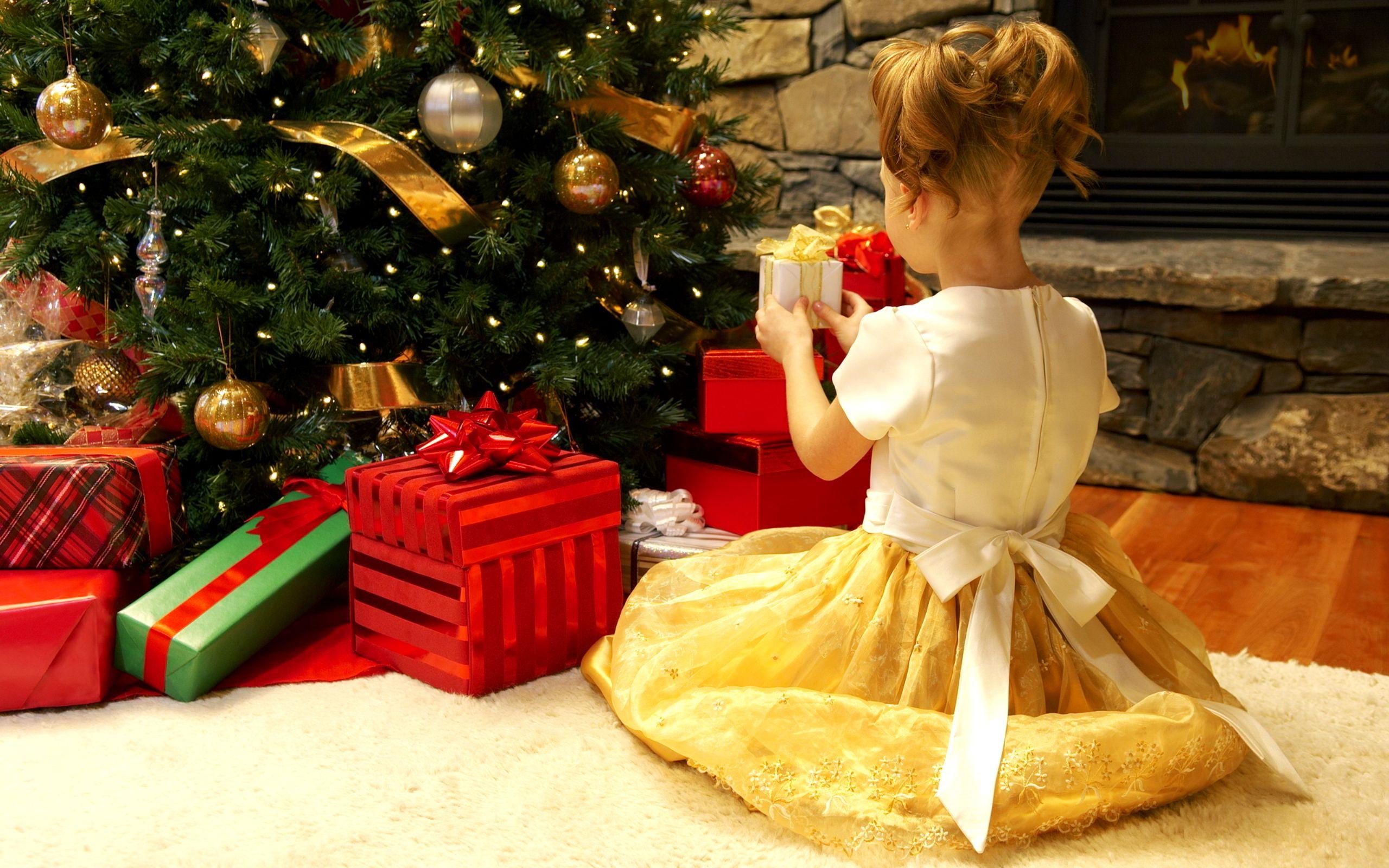 Christmas Magic Wallpapers - Top Free Christmas Magic Backgrounds ...