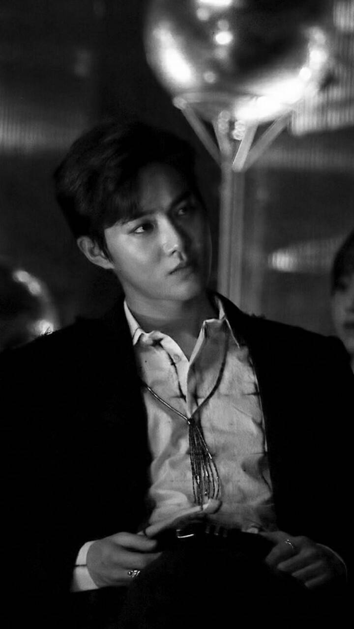 Suho Wallpapers - Top Free Suho Backgrounds - WallpaperAccess