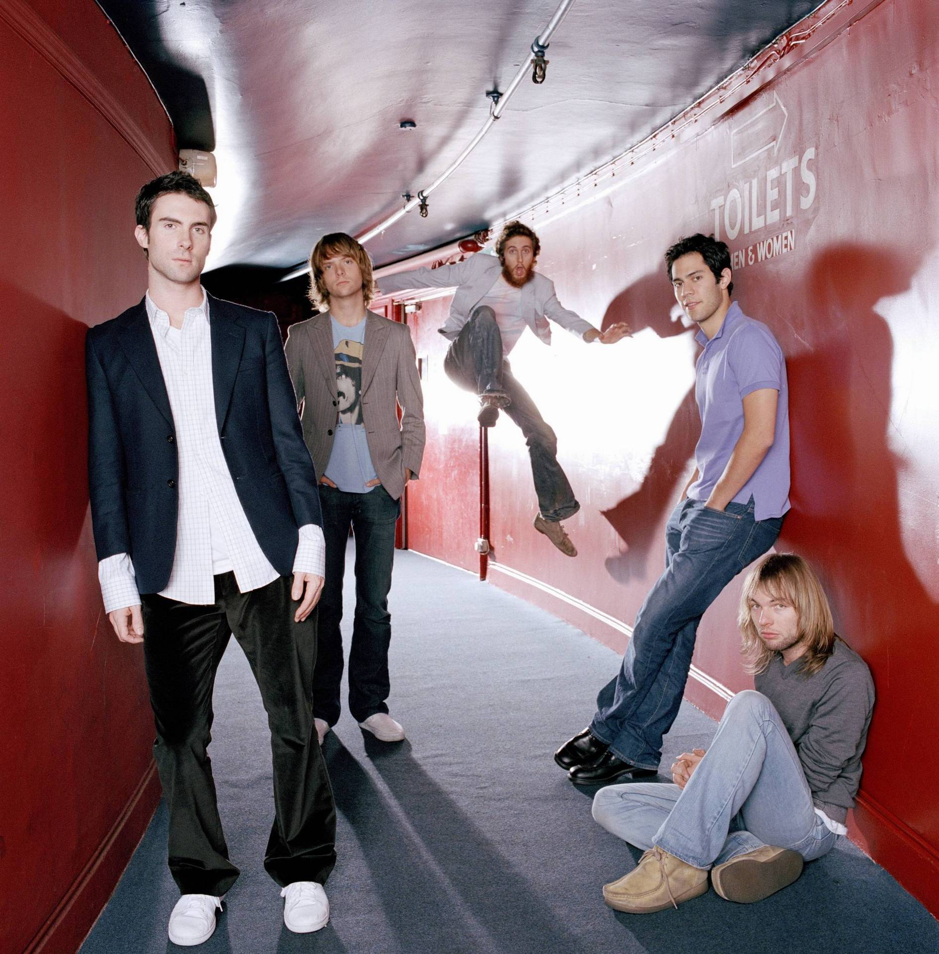 Maroon 5 Wallpapers - Top Free Maroon 5 Backgrounds - WallpaperAccess