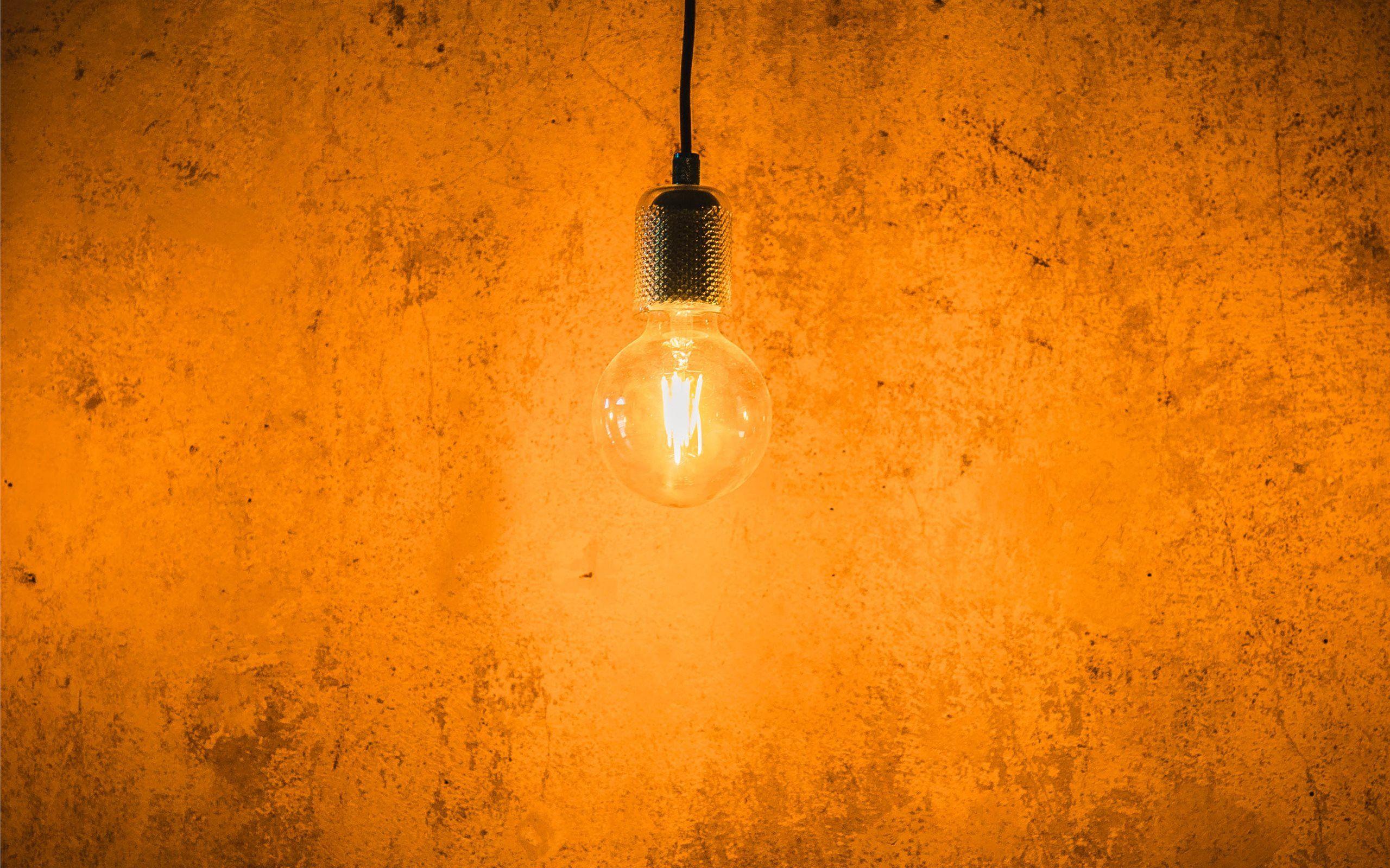 Lightbulb Wallpapers - Top Free Lightbulb Backgrounds - WallpaperAccess