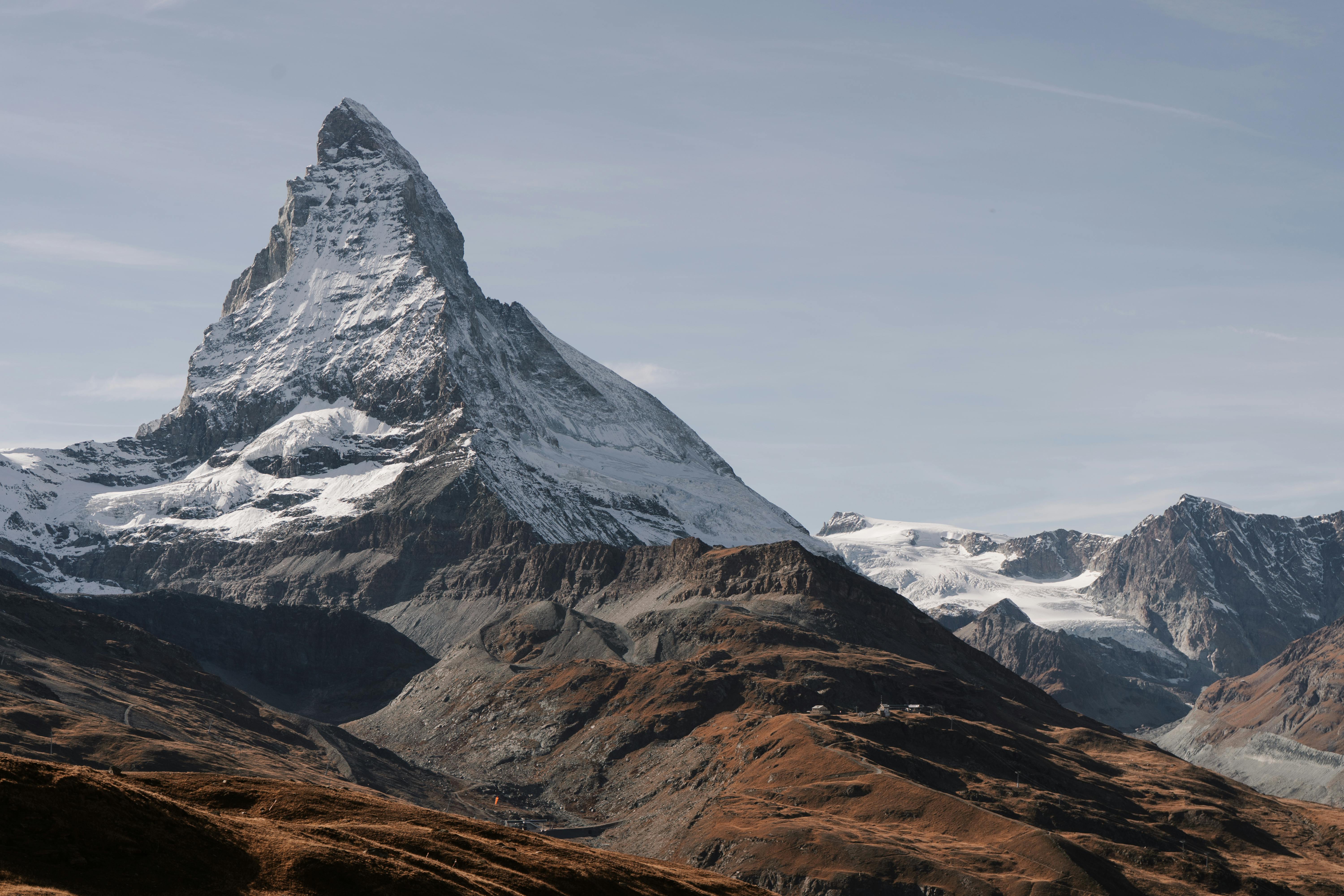 The Matterhorn Under A Cloudy Sky Wallpapers - Top Free The Matterhorn ...