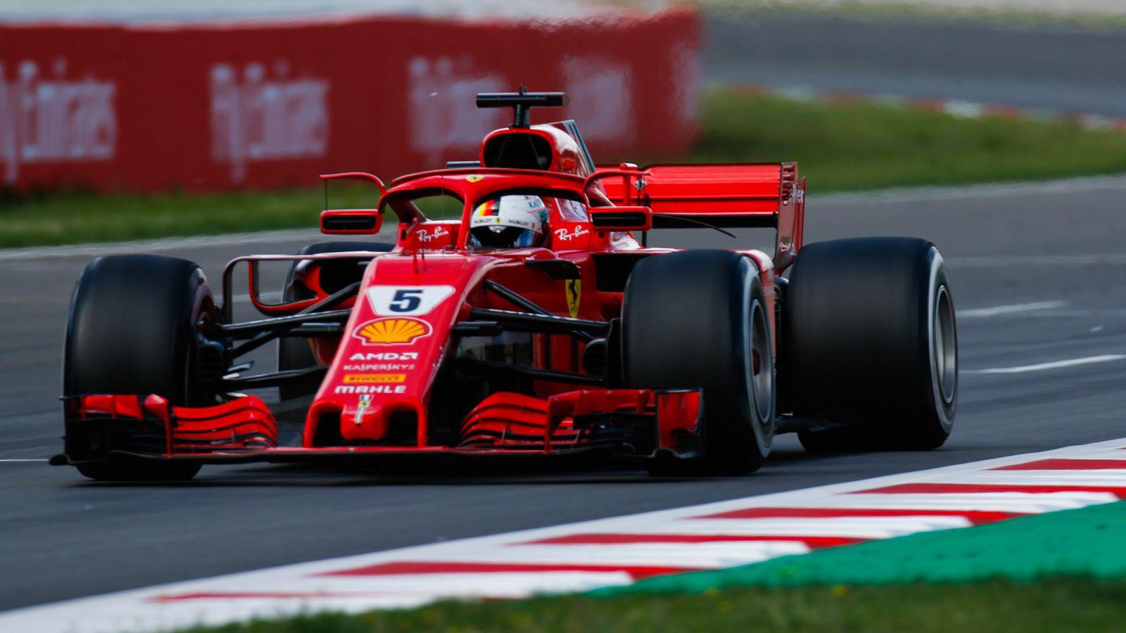 Niki Lauda Wallpapers - Top Free Niki Lauda Backgrounds - WallpaperAccess