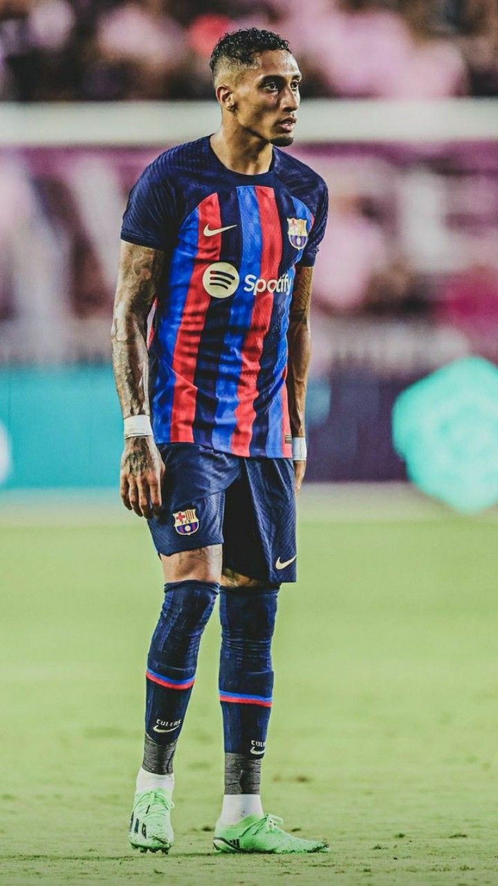 Raphinha Barcelona Wallpapers - Top Free Raphinha Barcelona Backgrounds ...