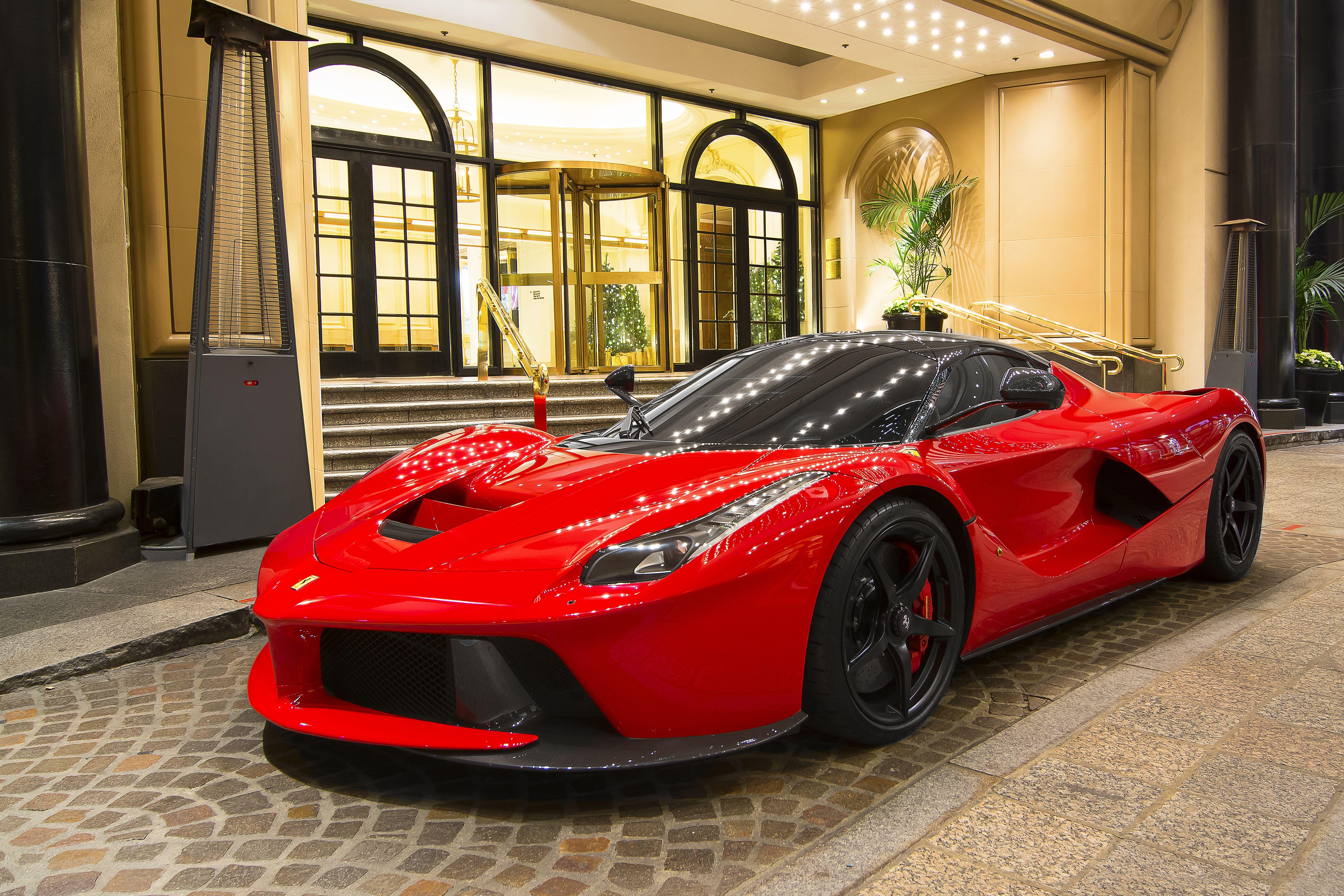 Ferrari LaFerrari Wallpapers - Top Free Ferrari LaFerrari Backgrounds ...