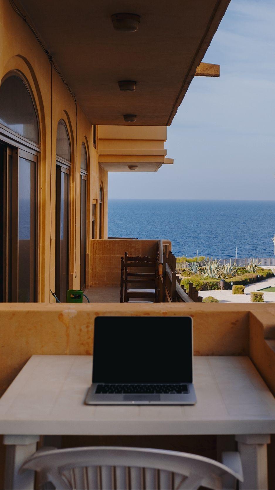 Balcony Wallpapers - Top Free Balcony Backgrounds - WallpaperAccess