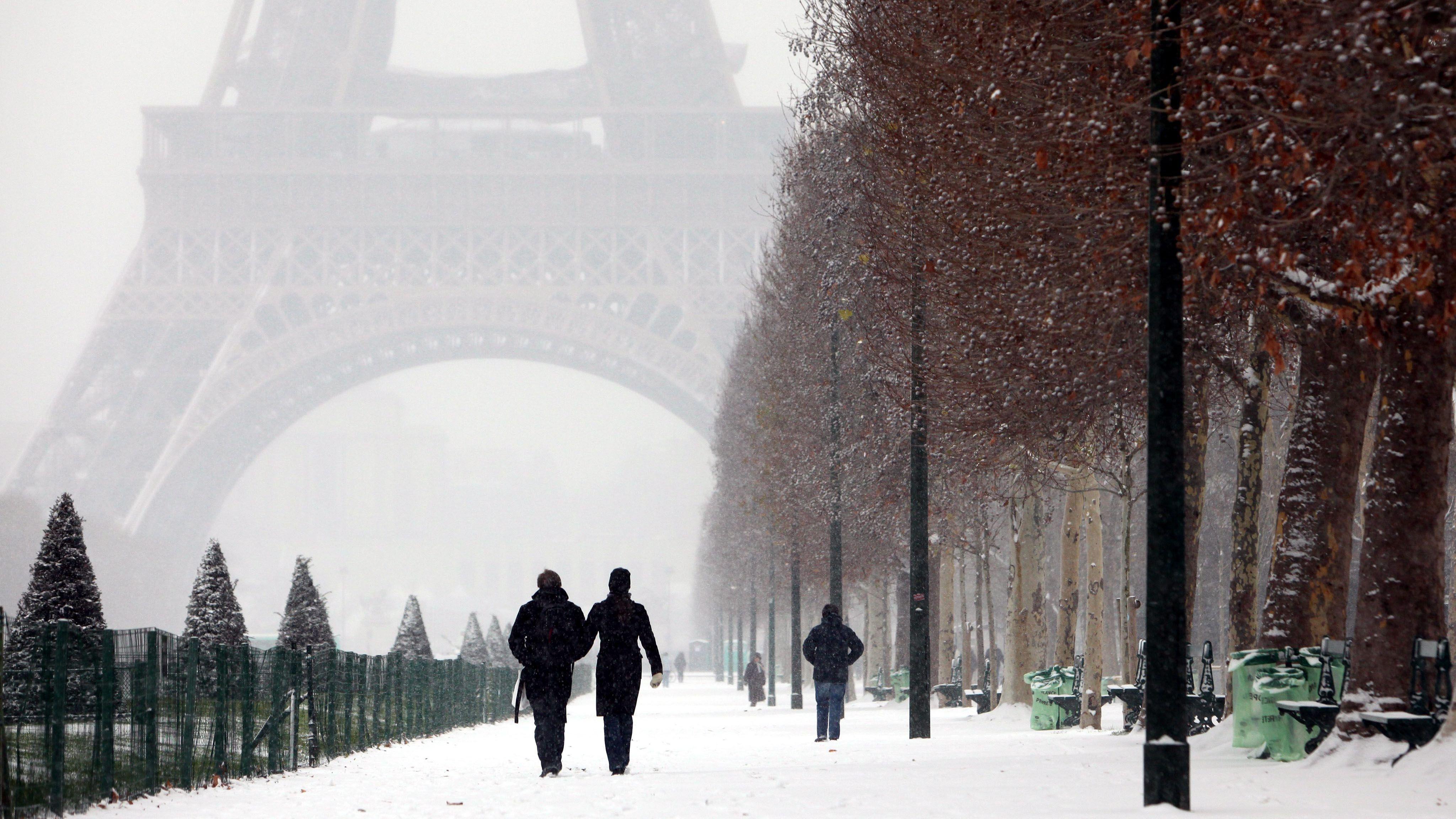Paris Christmas Wallpapers - Top Free Paris Christmas Backgrounds ...