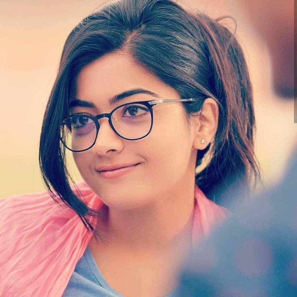 Rashmika Mandanna Wallpapers - Top Free Rashmika Mandanna Backgrounds ...
