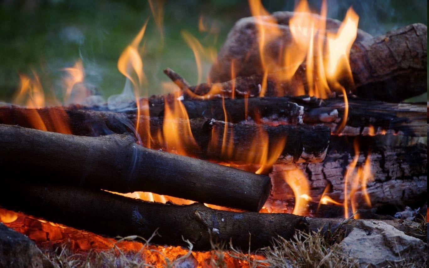 Wood Fire Wallpapers - Top Free Wood Fire Backgrounds - WallpaperAccess