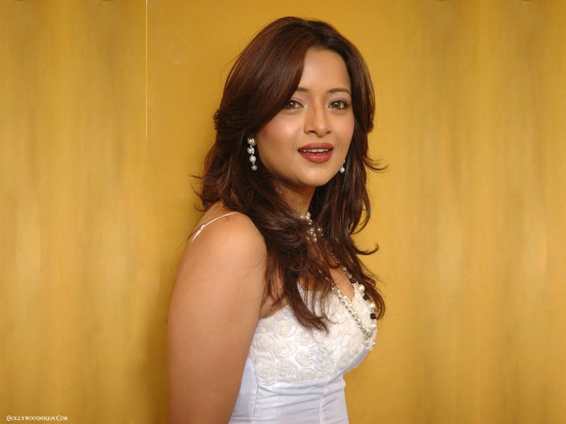 Reema Sen Wallpapers - Top Free Reema Sen Backgrounds - WallpaperAccess