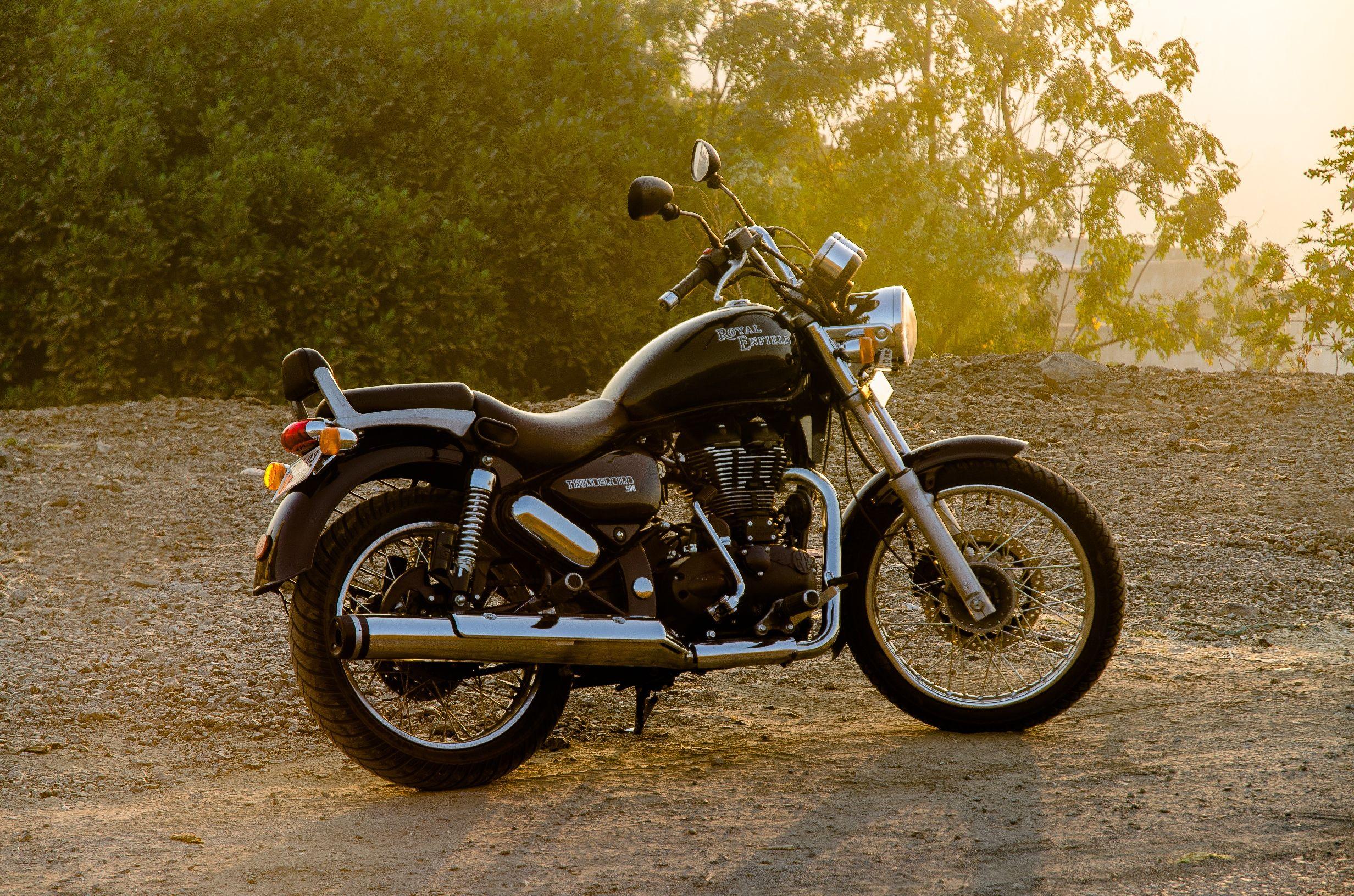Royal Enfield Thunderbird Wallpapers - Top Free Royal Enfield ...