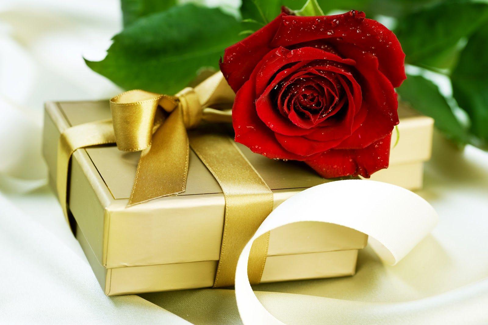 Presents Wallpapers - Top Free Presents Backgrounds - WallpaperAccess