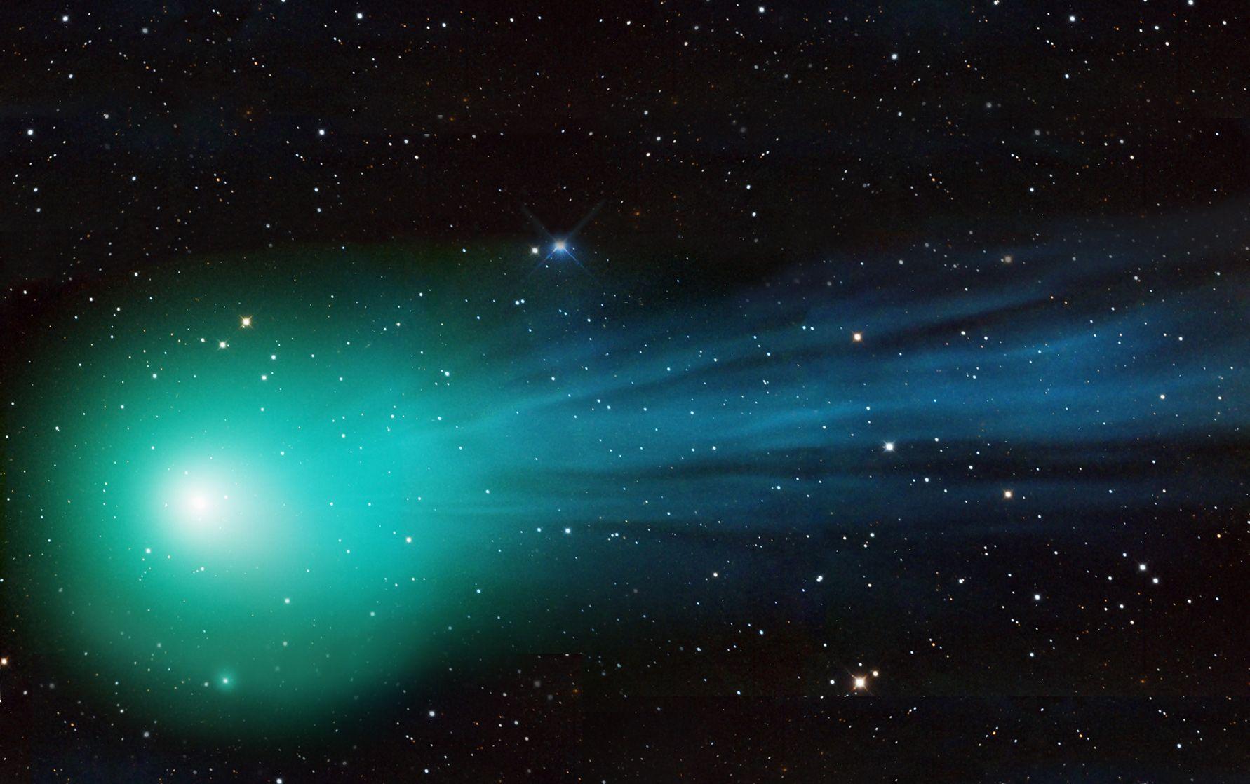 Comet Wallpapers - Top Free Comet Backgrounds - WallpaperAccess