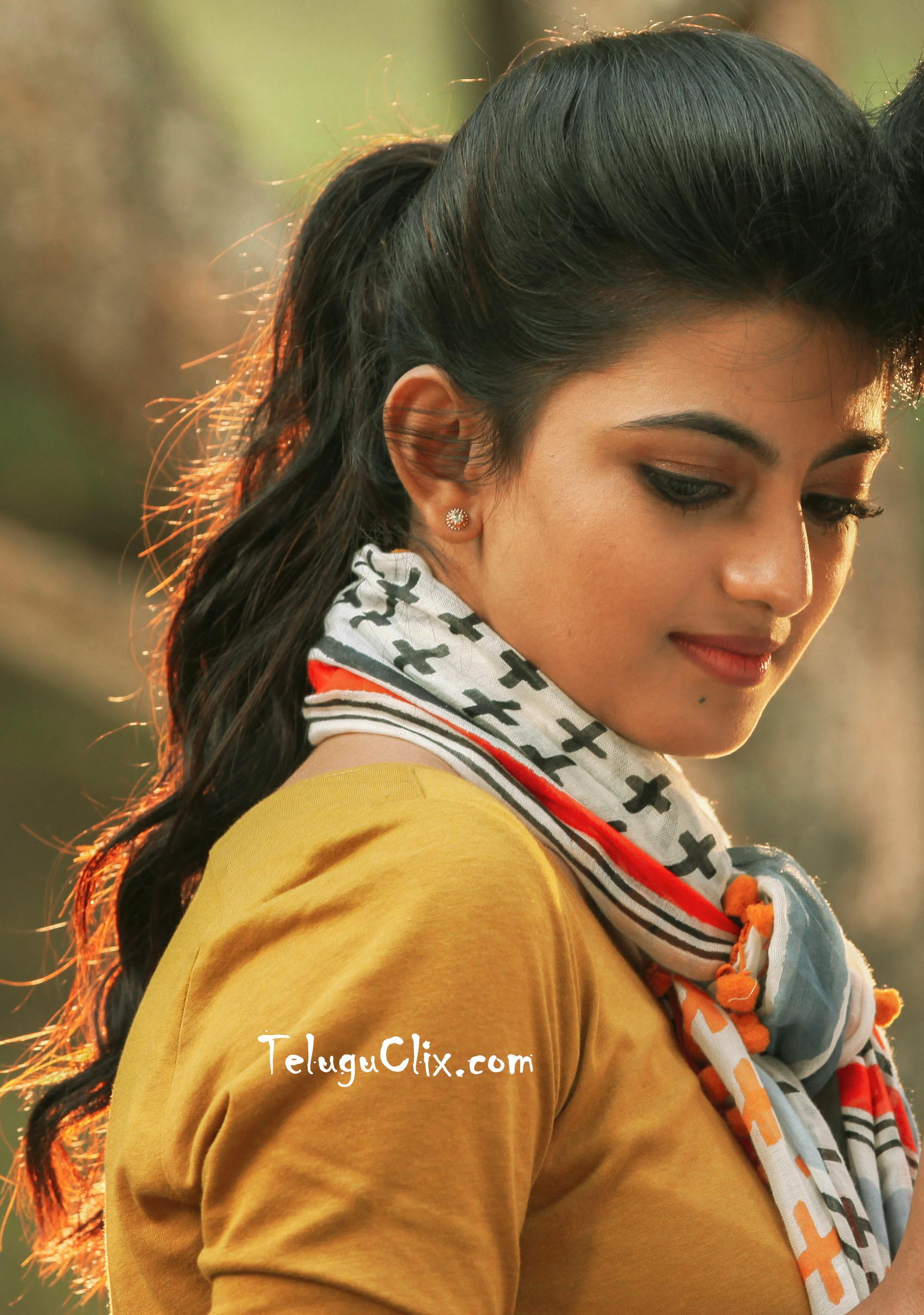Anandhi Wallpapers - Top Free Anandhi Backgrounds - WallpaperAccess