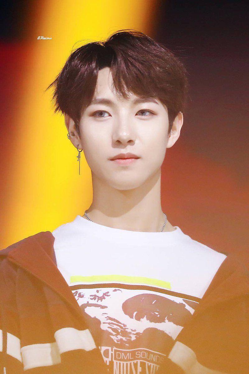 NCT Renjun Wallpapers - Top Free NCT Renjun Backgrounds - WallpaperAccess