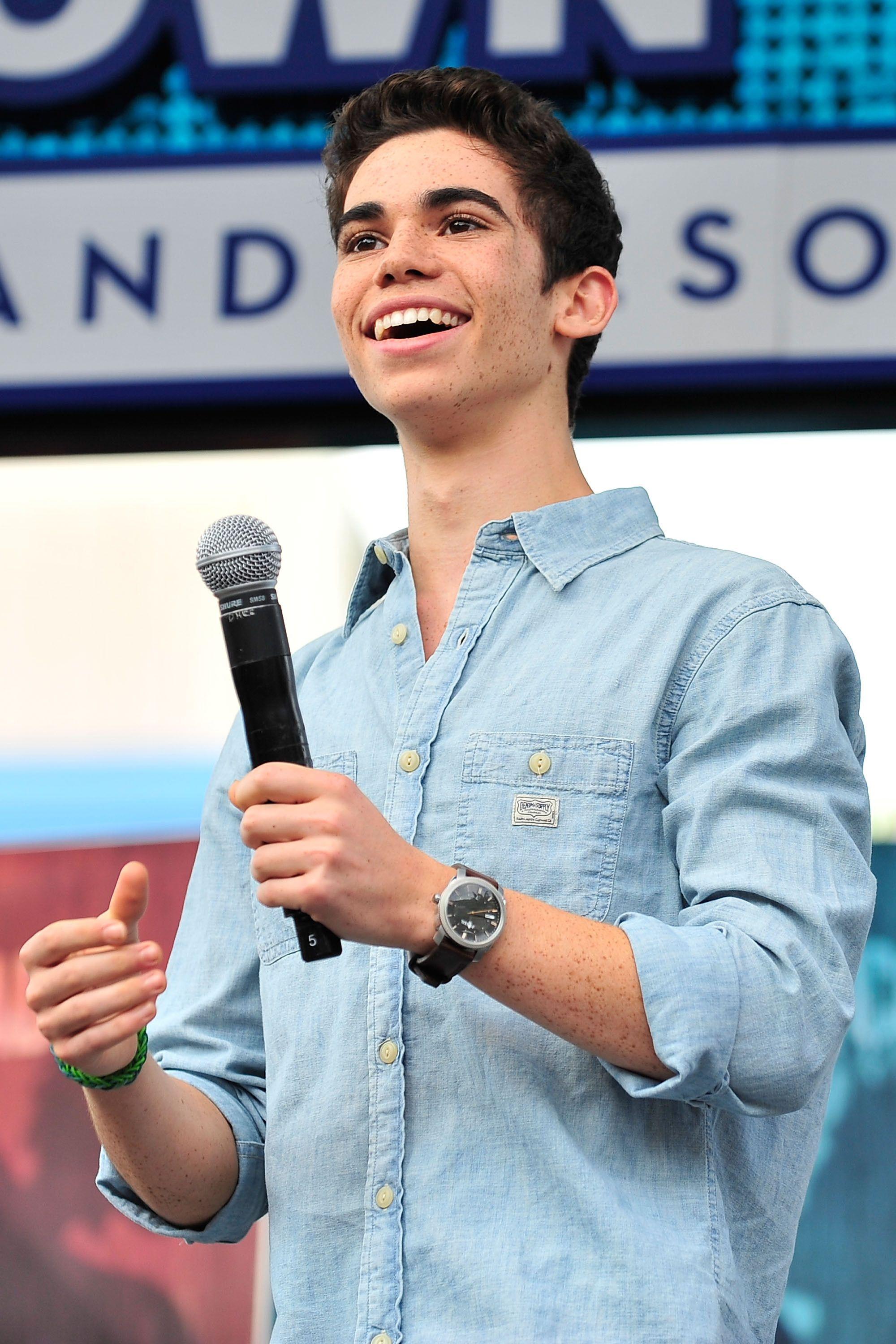 Cameron Boyce Wallpapers - Top Free Cameron Boyce Backgrounds ...