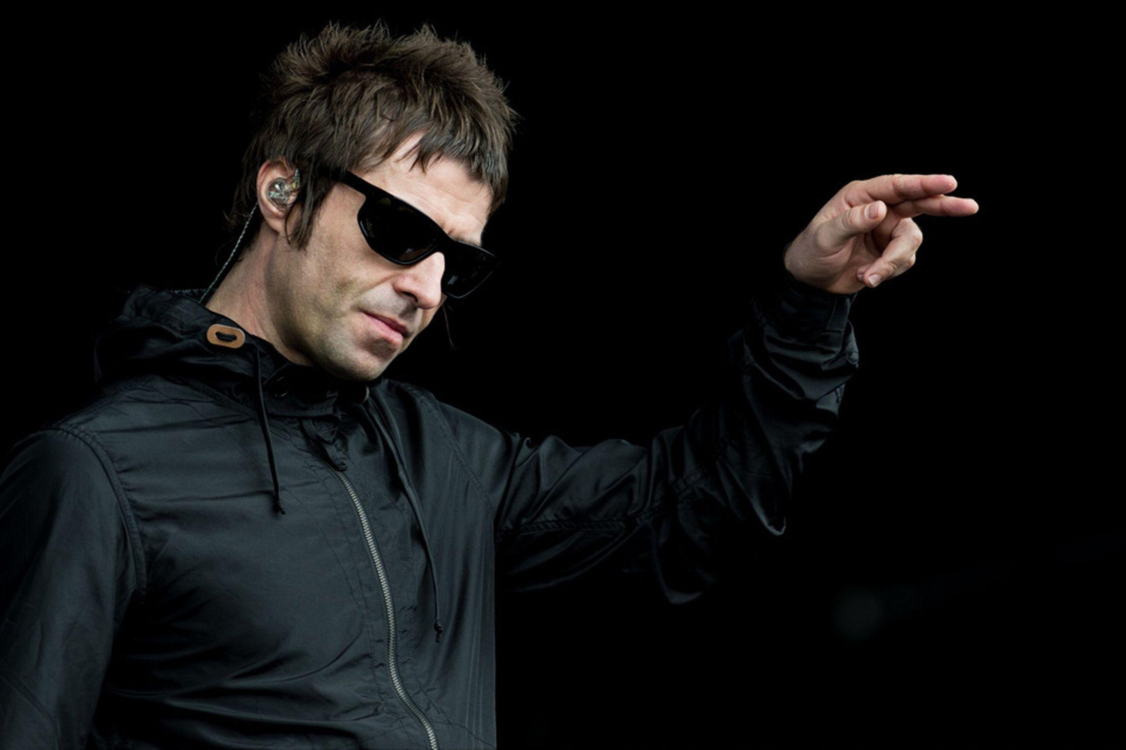 Liam Gallagher Wallpapers - Top Free Liam Gallagher Backgrounds ...