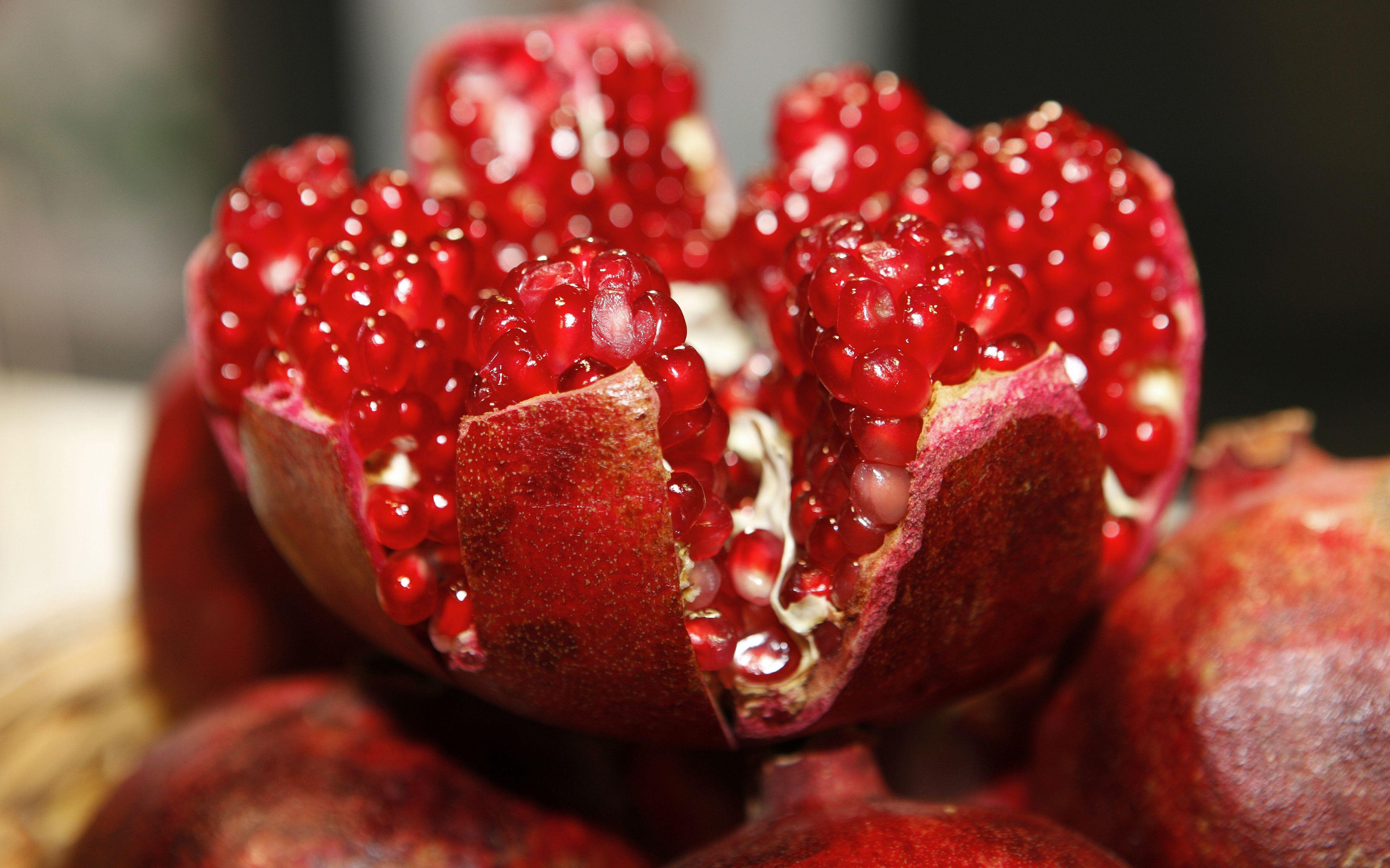 Pomegranate Wallpapers - Top Free Pomegranate Backgrounds - WallpaperAccess