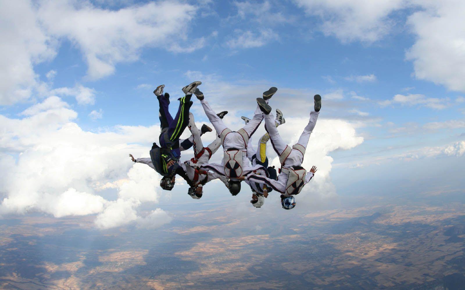 Skydive Wallpapers - Top Free Skydive Backgrounds - WallpaperAccess