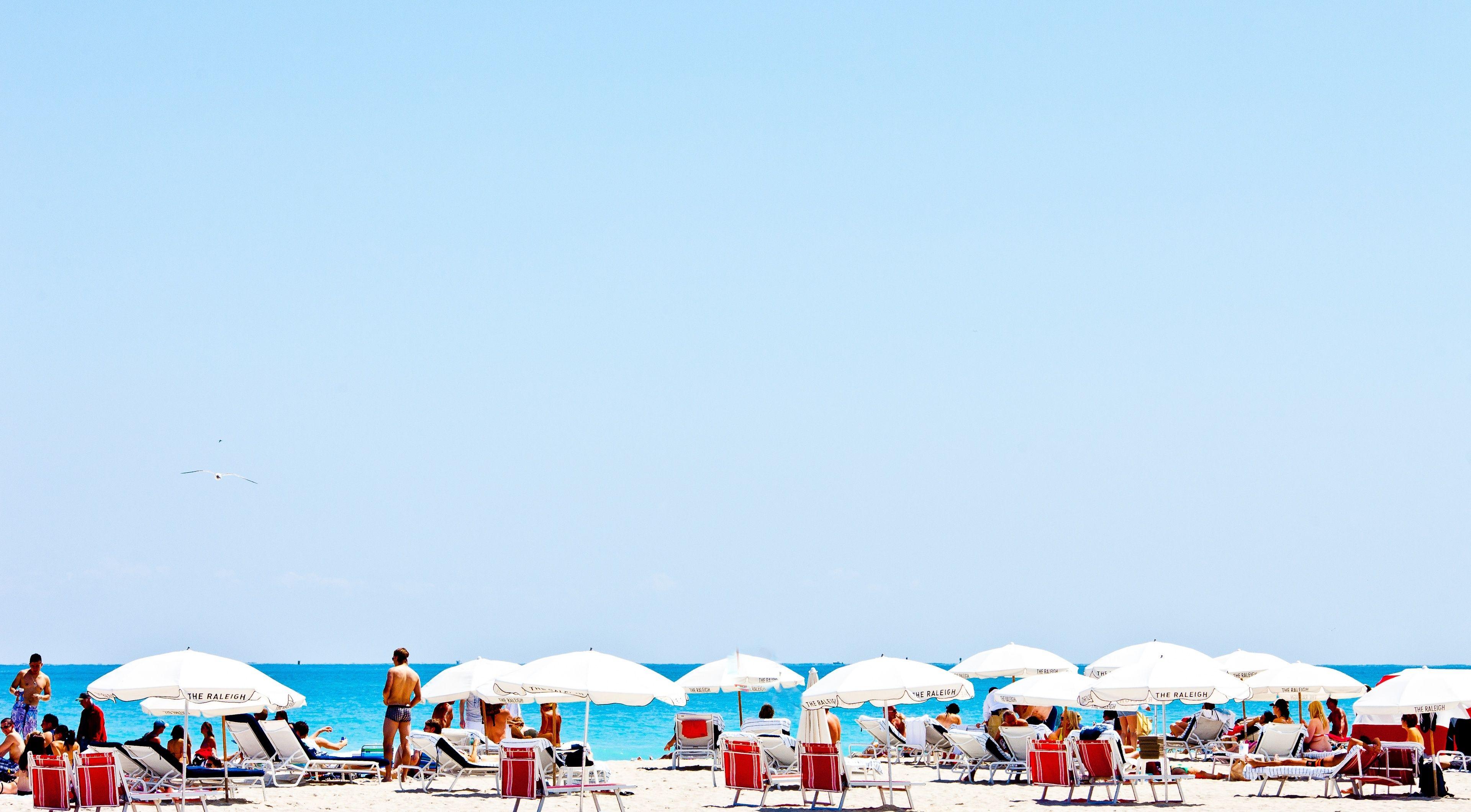 Beach People Wallpapers - Top Free Beach People Backgrounds ...