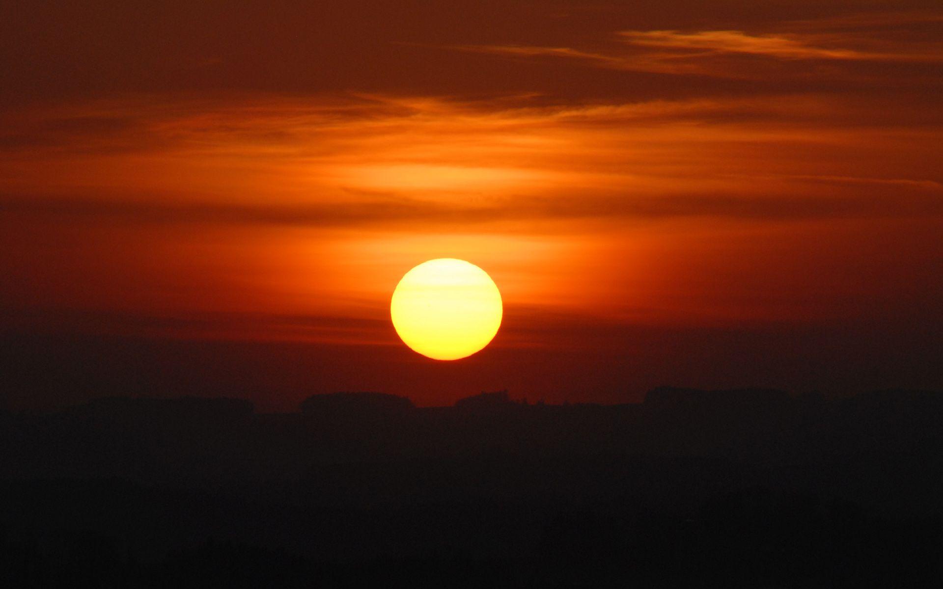 Sun Desktop Wallpapers - Top Free Sun Desktop Backgrounds - WallpaperAccess