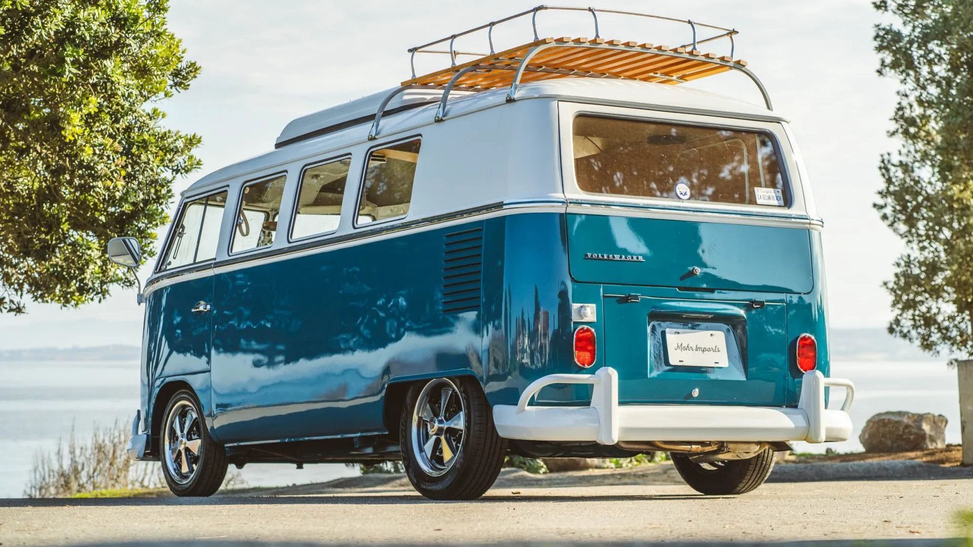 Minivan Wallpapers - Top Free Minivan Backgrounds - WallpaperAccess