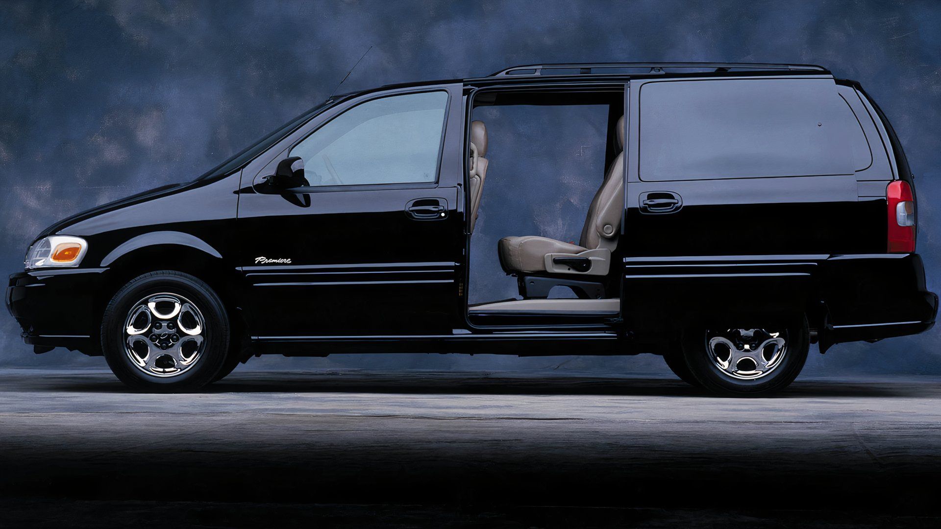 Minivan Wallpapers - Top Free Minivan Backgrounds - WallpaperAccess