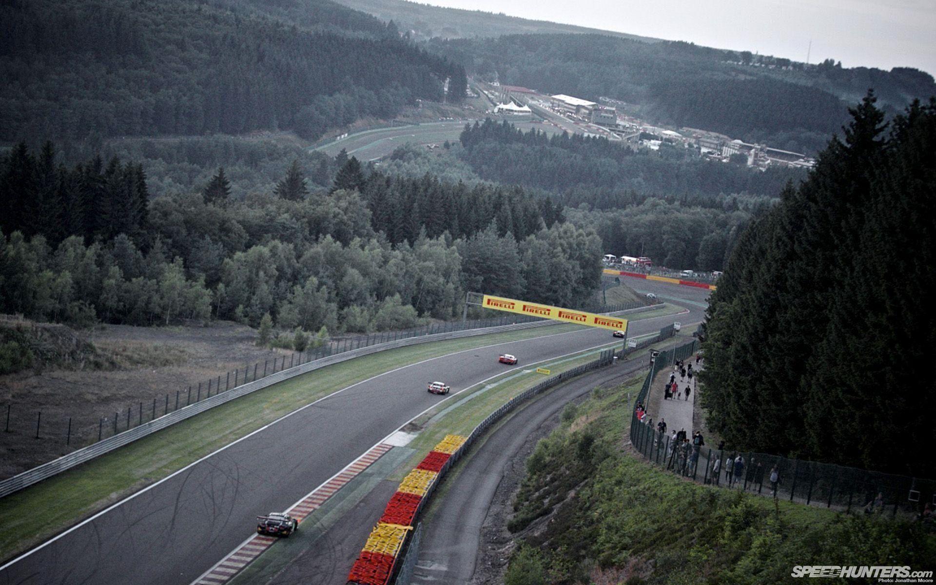 Track Wallpapers - Top Free Track Backgrounds - WallpaperAccess