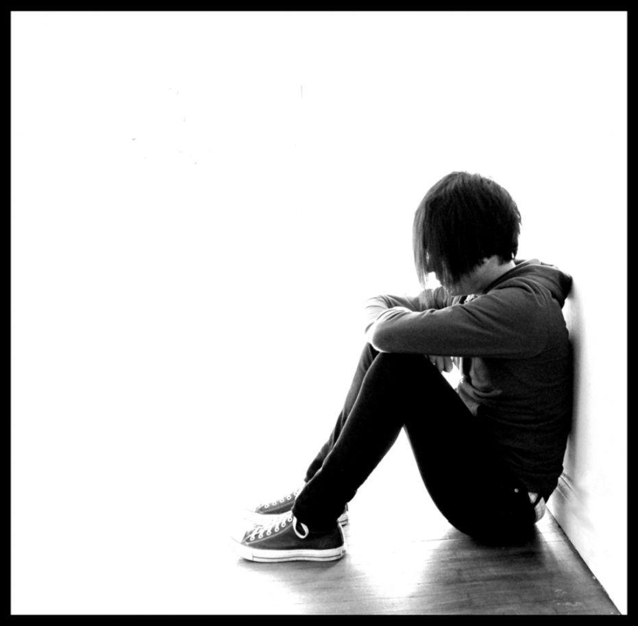 Sad Emo Wallpapers - Top Free Sad Emo Backgrounds - WallpaperAccess