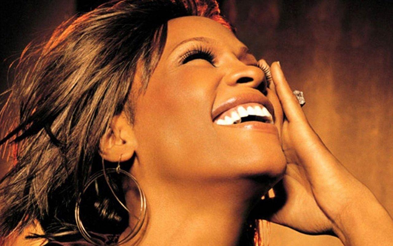 Whitney Houston Wallpapers - Top Free Whitney Houston Backgrounds ...
