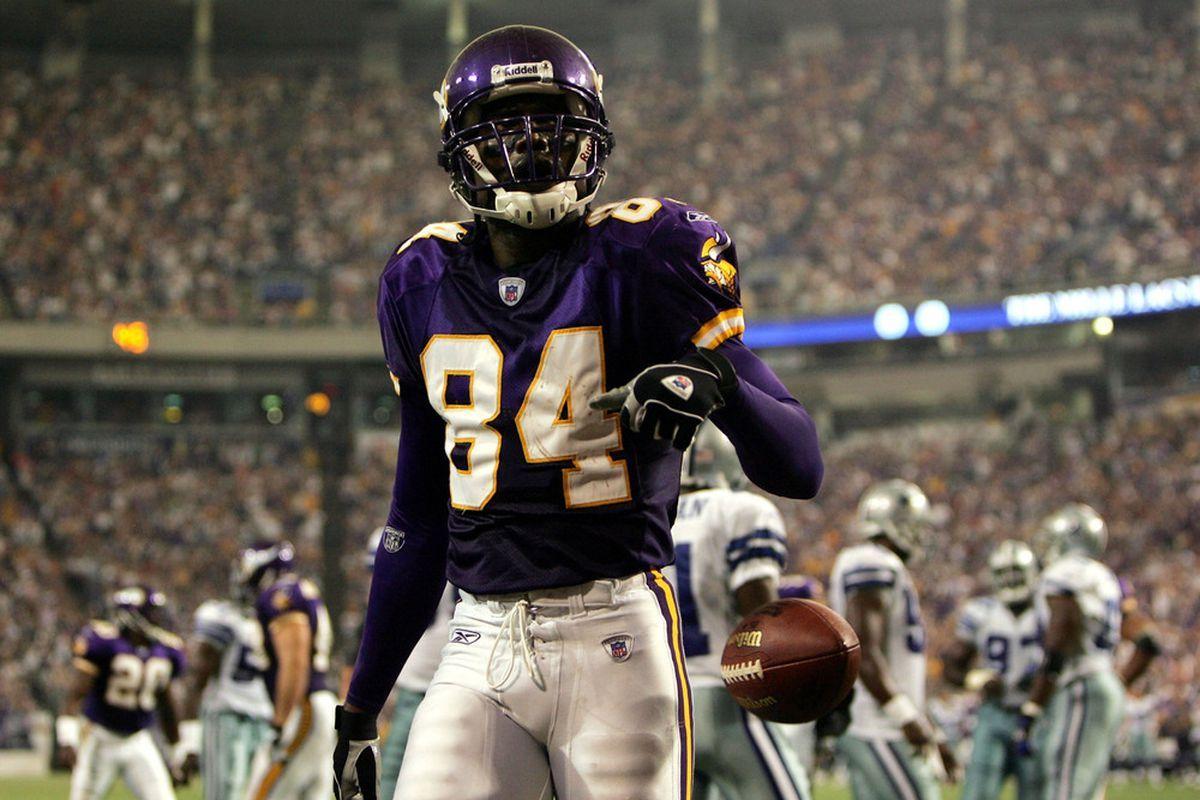 Randy Moss Wallpapers - Top Free Randy Moss Backgrounds - WallpaperAccess