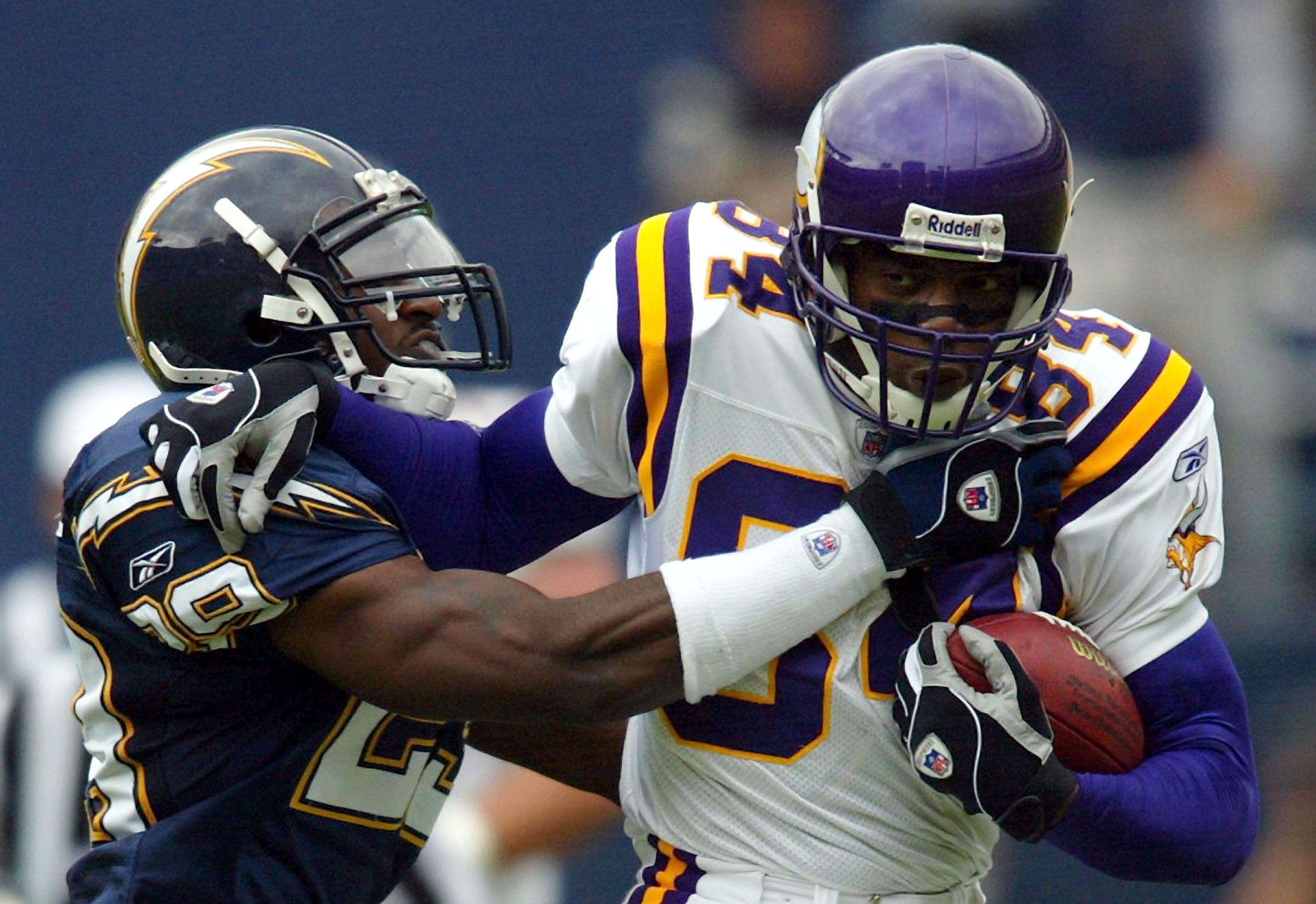 Randy Moss Wallpapers - Top Free Randy Moss Backgrounds - WallpaperAccess