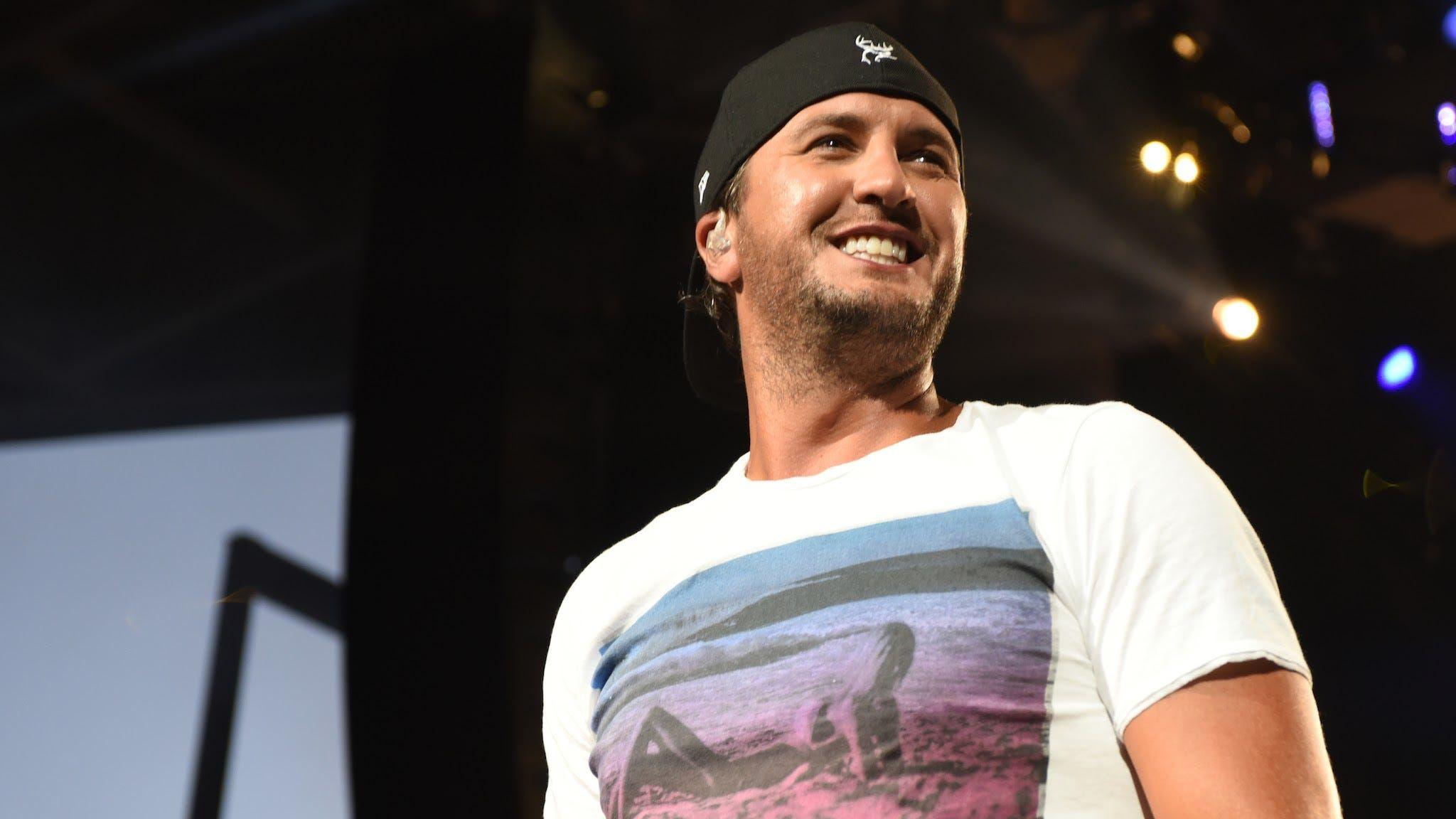 Luke Bryan Wallpapers - Top Free Luke Bryan Backgrounds - WallpaperAccess