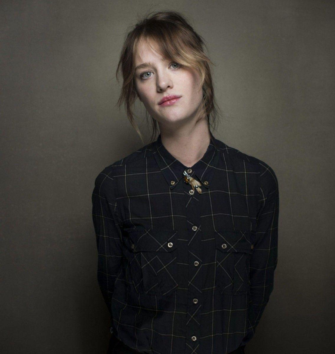 Mackenzie Davis Wallpapers - Top Free Mackenzie Davis Backgrounds ...
