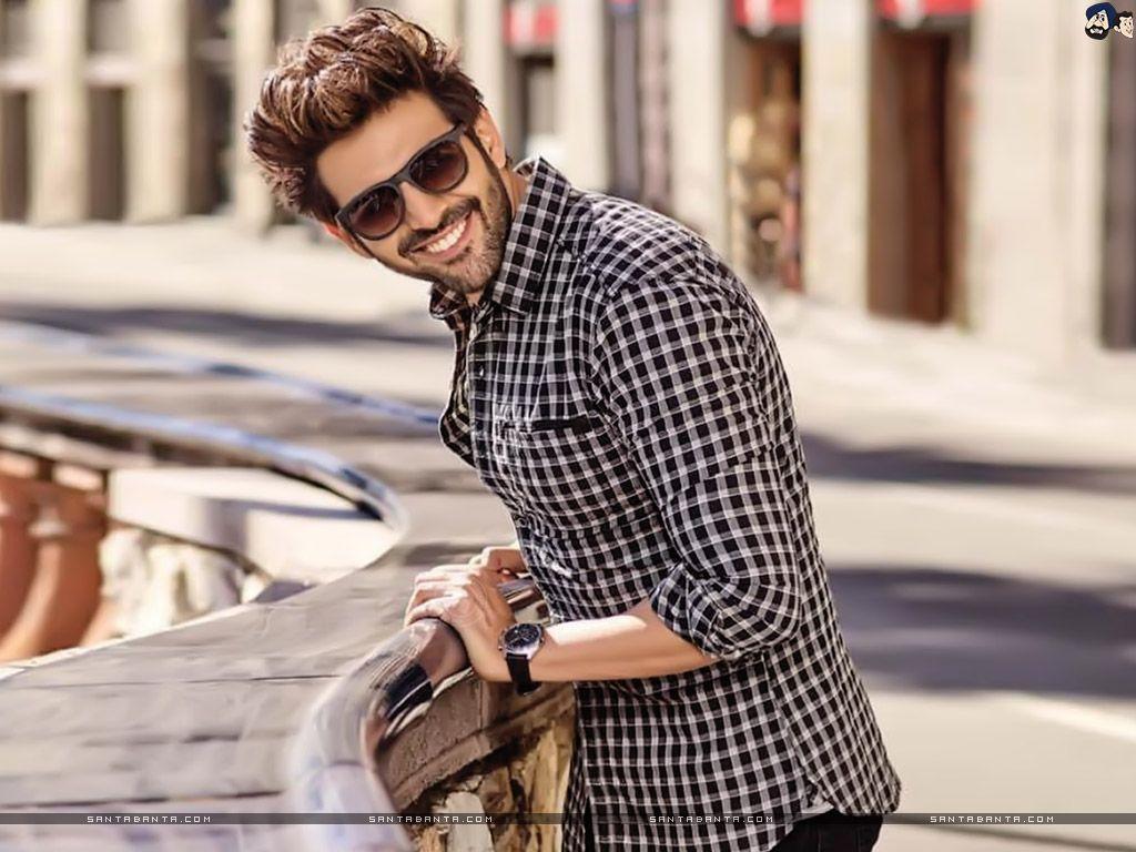 Kartik Aaryan Wallpapers - Top Free Kartik Aaryan Backgrounds ...