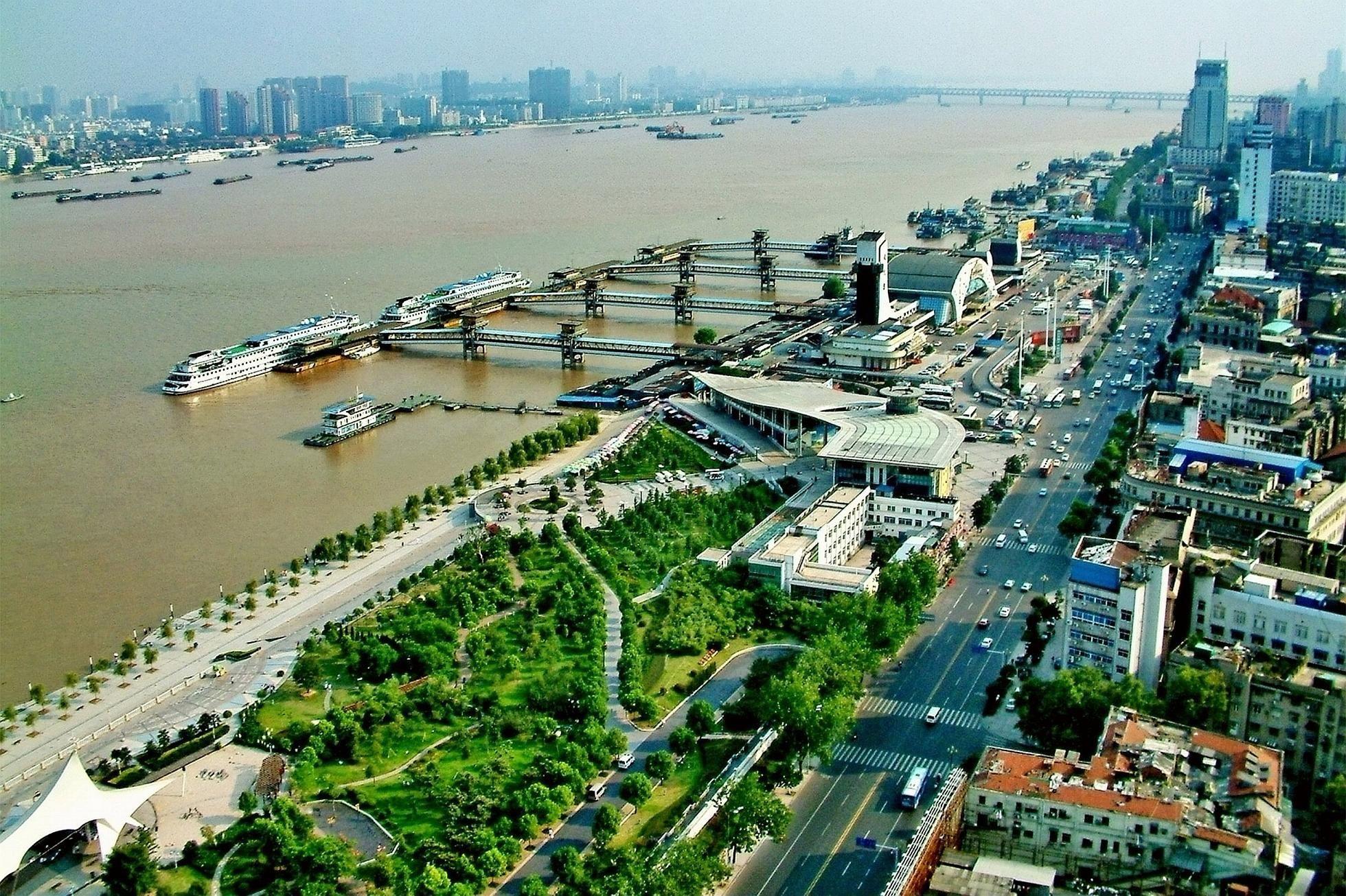 Wuhan Wallpapers - Top Free Wuhan Backgrounds - WallpaperAccess