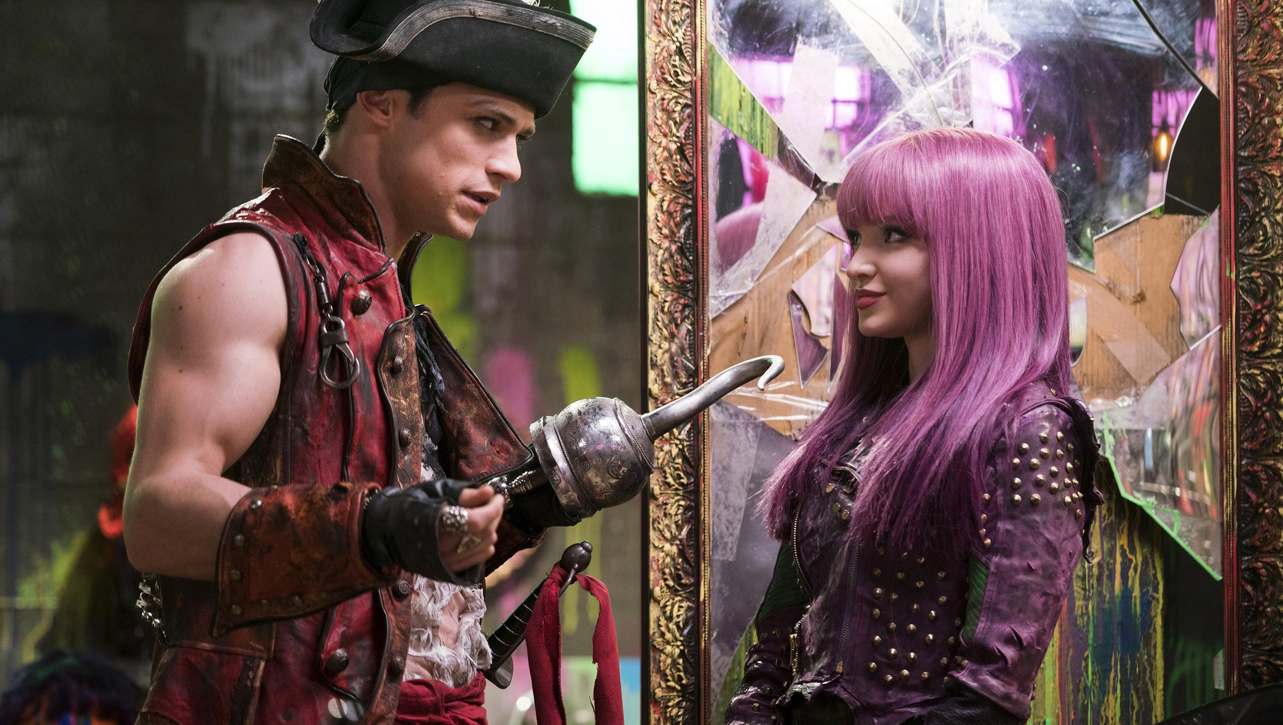 Descendants 2 Wallpapers - Top Free Descendants 2 Backgrounds ...